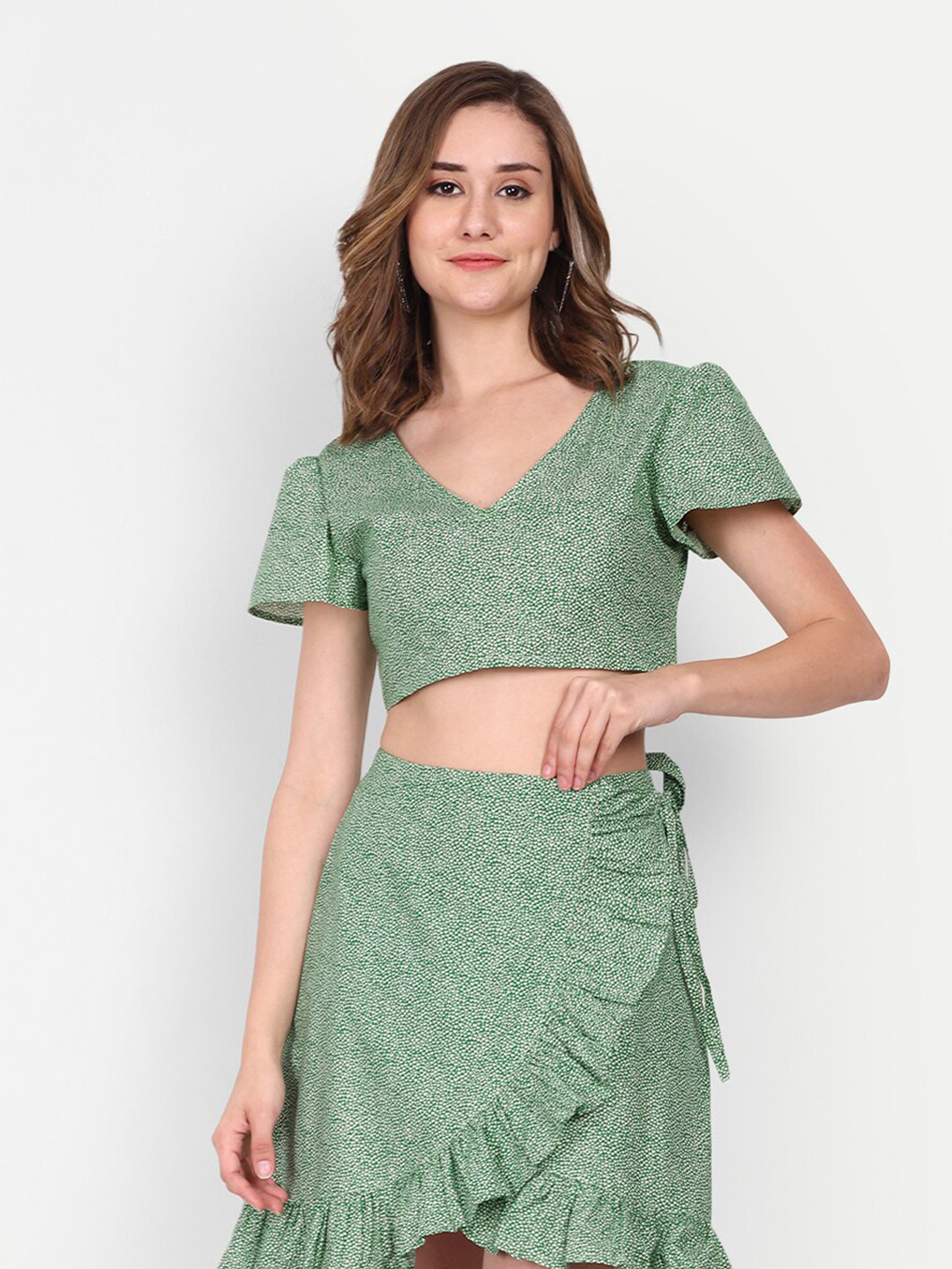 Buy DOLSU Micro Ditsy Printed V Neck Puff Sleeves Cotton Crop Top ...