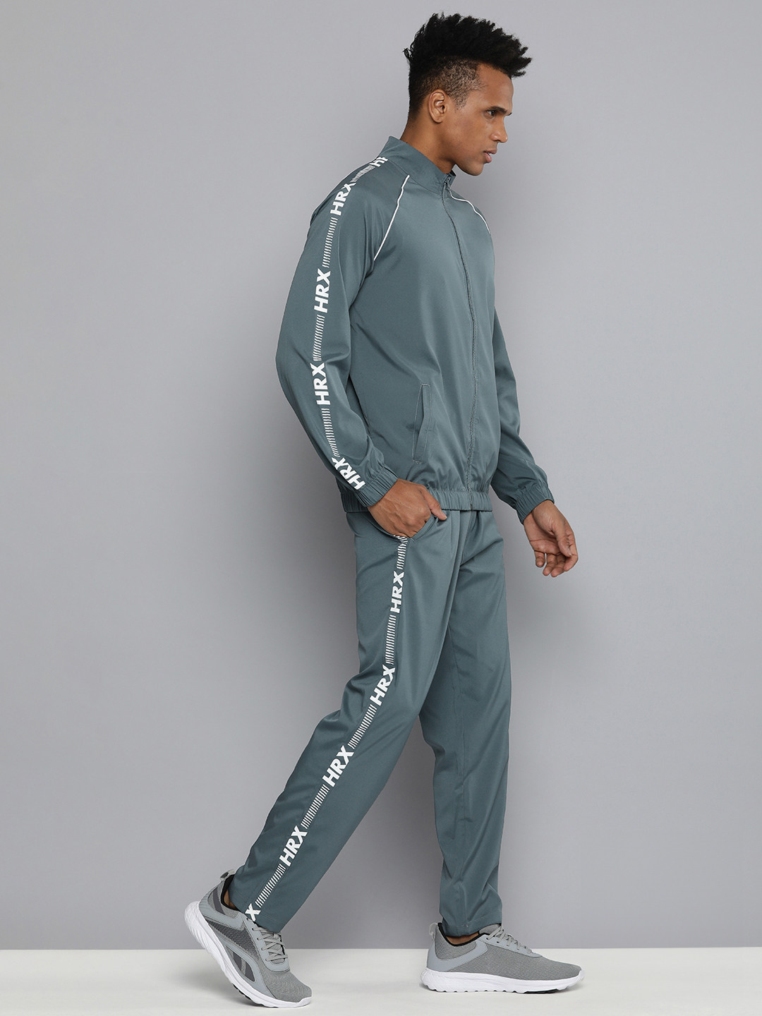 Buy HRX By Hrithik Roshan Men Regular Fit Rapid Dry Running Tracksuit ...