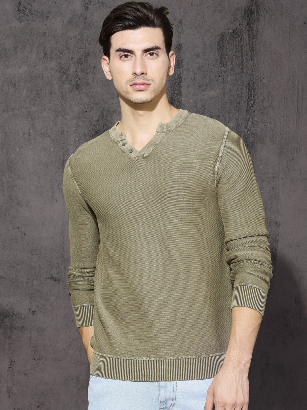 Buy Roadster Men Khaki Solid Pullover - Sweaters for Men 2256775 | Myntra