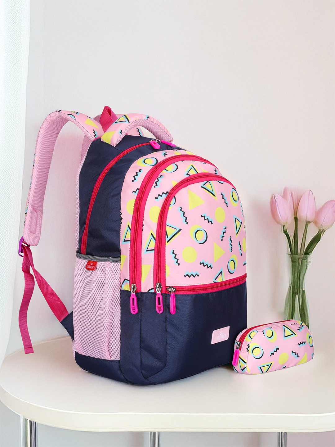 Buy THE CLOWNFISH Edutrek Kids Printed Medium Backpack With Zip Pouch ...