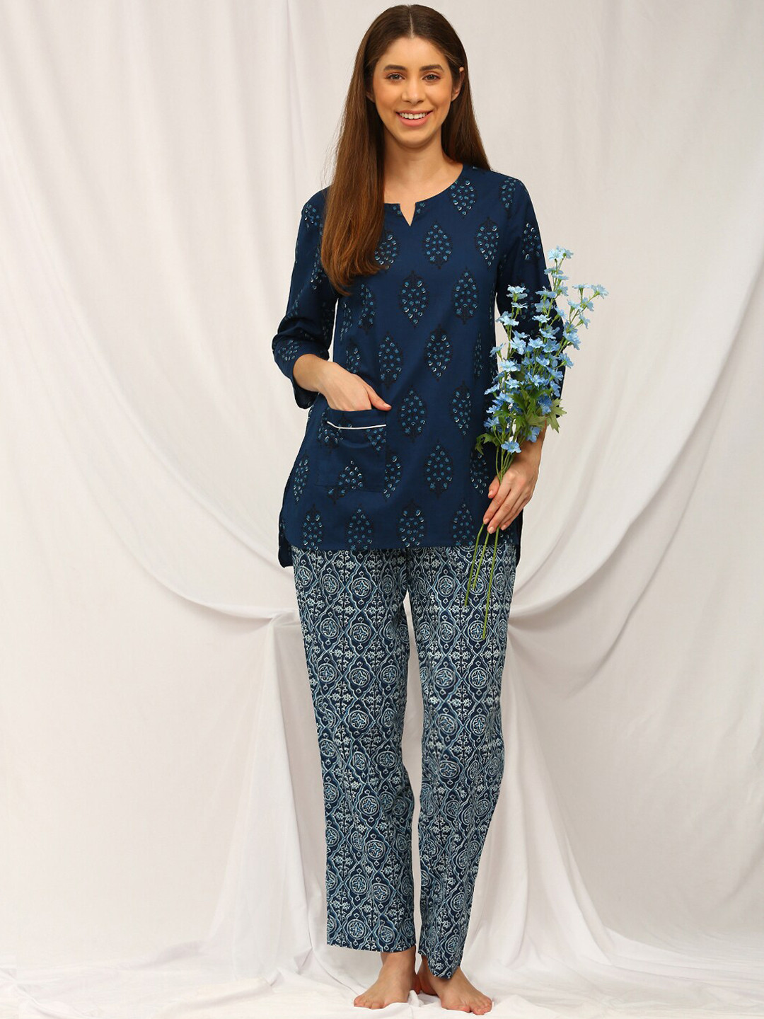 Buy Bannos Swagger Ethnic Motifs Printed Pure Cotton Night Suit - Night ...