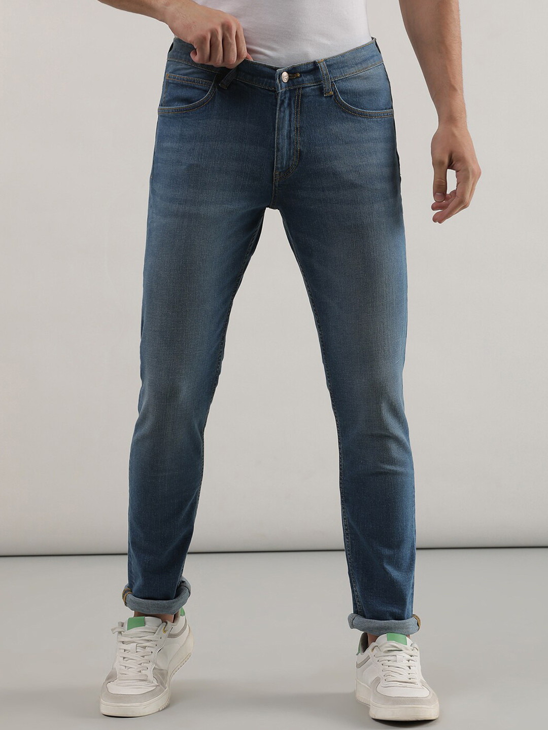 Buy Lee Men Cotton Bruce Skinny Fit Stretchable Jeans - Jeans for Men ...