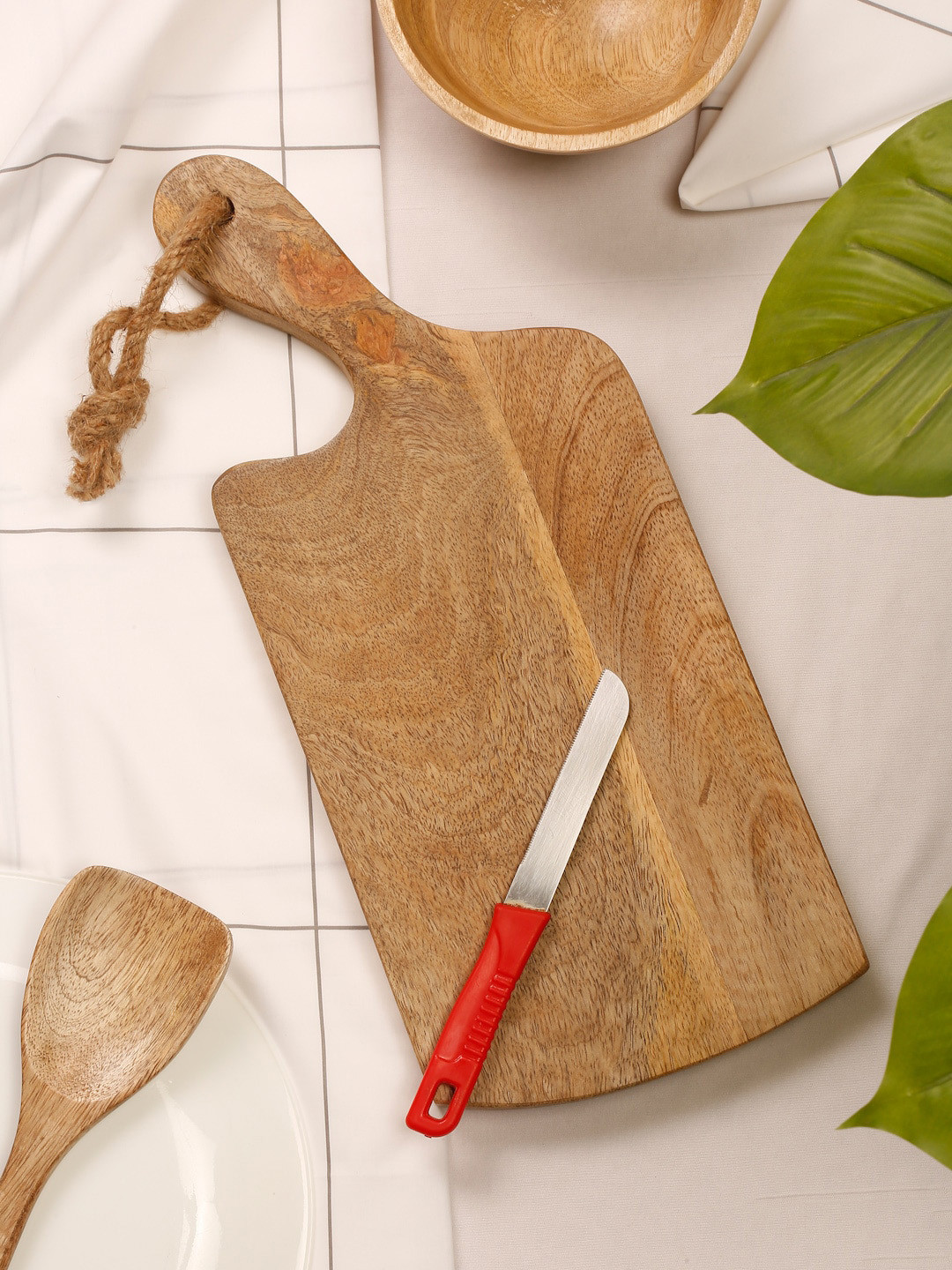 Buy Eyda Brown Wooden Chopping Board With Handle - Chopping Board for ...