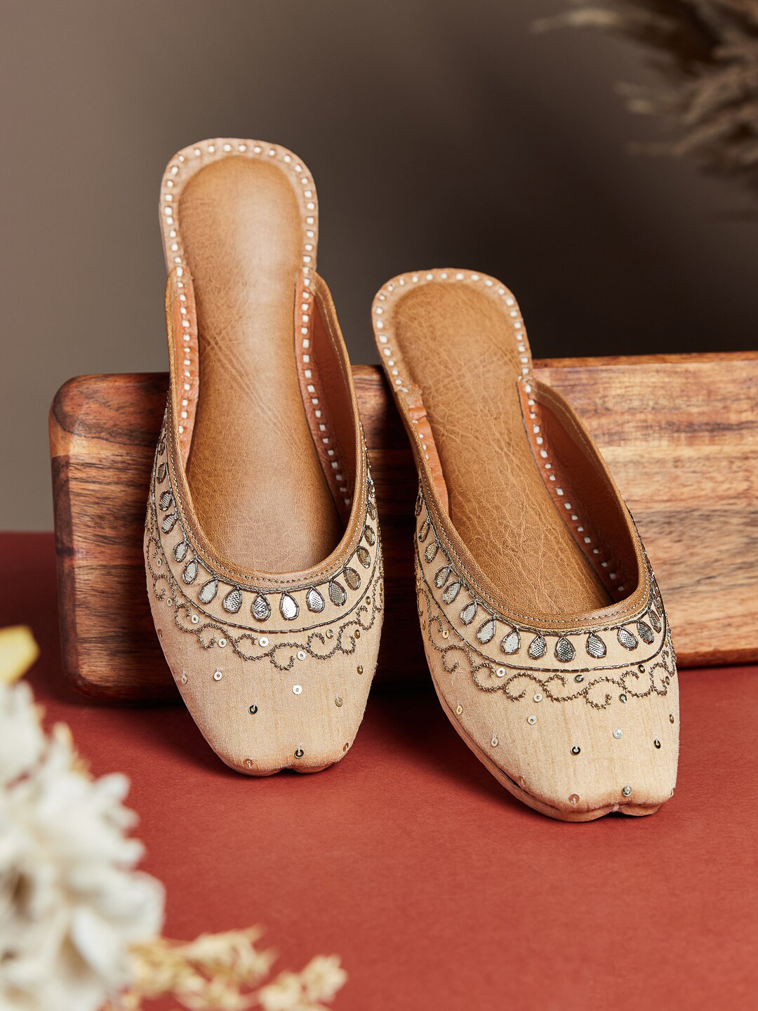 Buy Fabindia Women Embellished Leather Ethnic Mules - Flats for Women ...