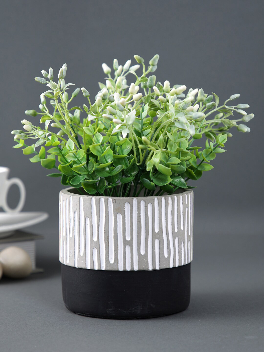 Buy TAYHAA Black Textured Indoor Planter - Planters for Unisex 22677174 ...