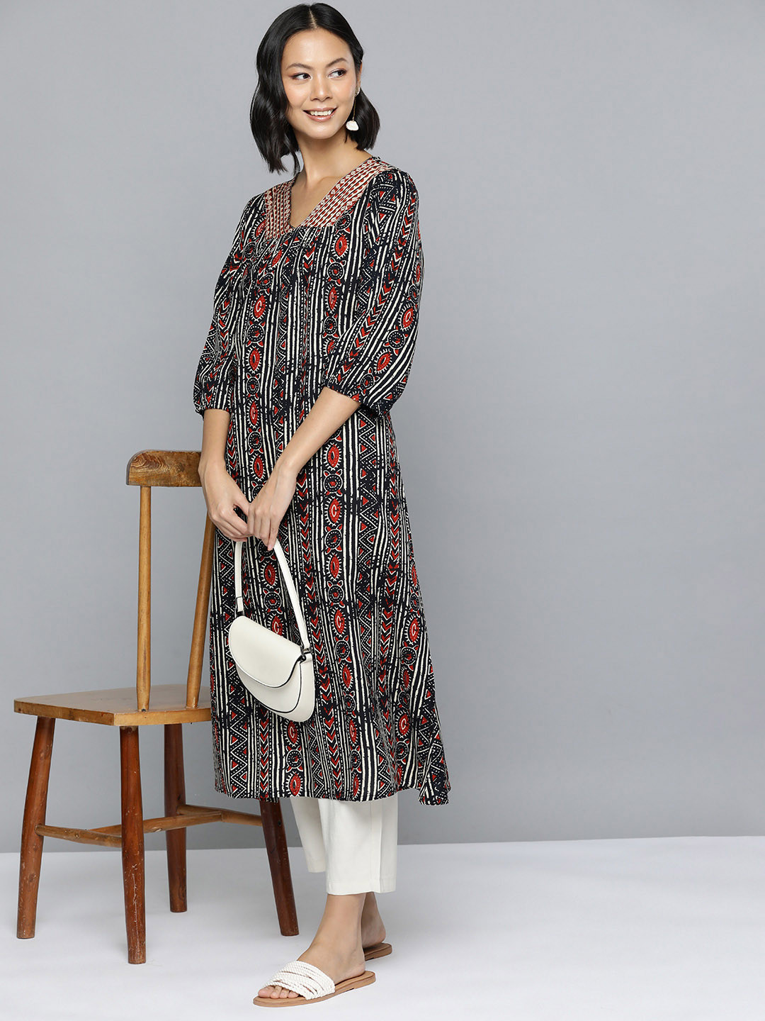 Buy HERE&NOW Women Ethnic Motifs Printed Gotta Patti A Line Kurta ...