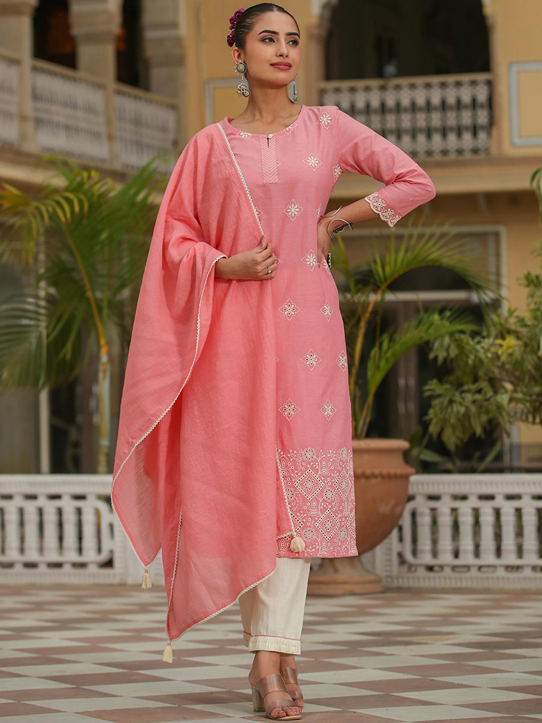 Buy SCAKHI Floral Embroidered Thread Work Kurta With Trousers & With ...