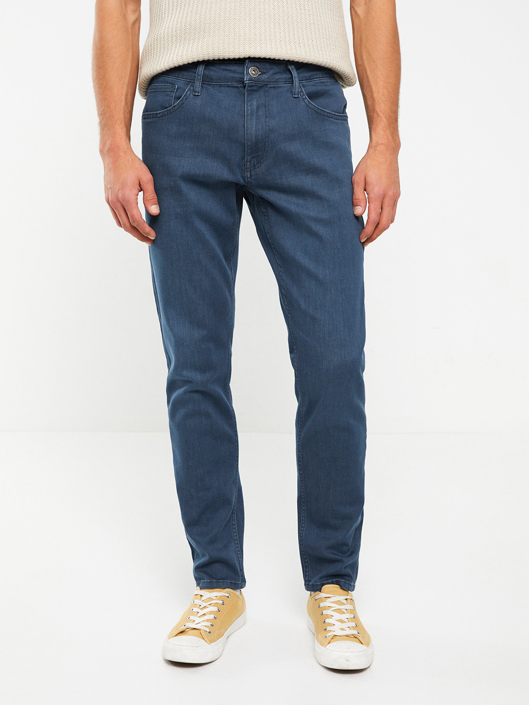 Buy LC Waikiki Men Slim Fit Low Rise Stretchable Jeans - Jeans for Men ...