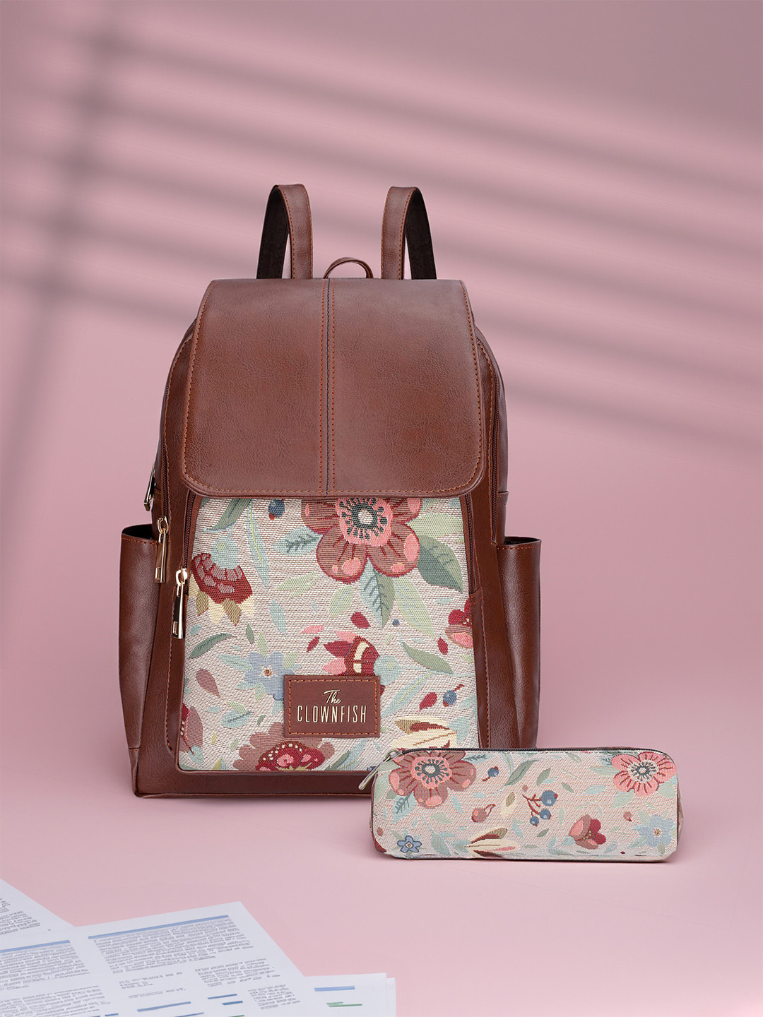 Buy THE CLOWNFISH Minerva & Expert Women Printed Backpack With Zip ...