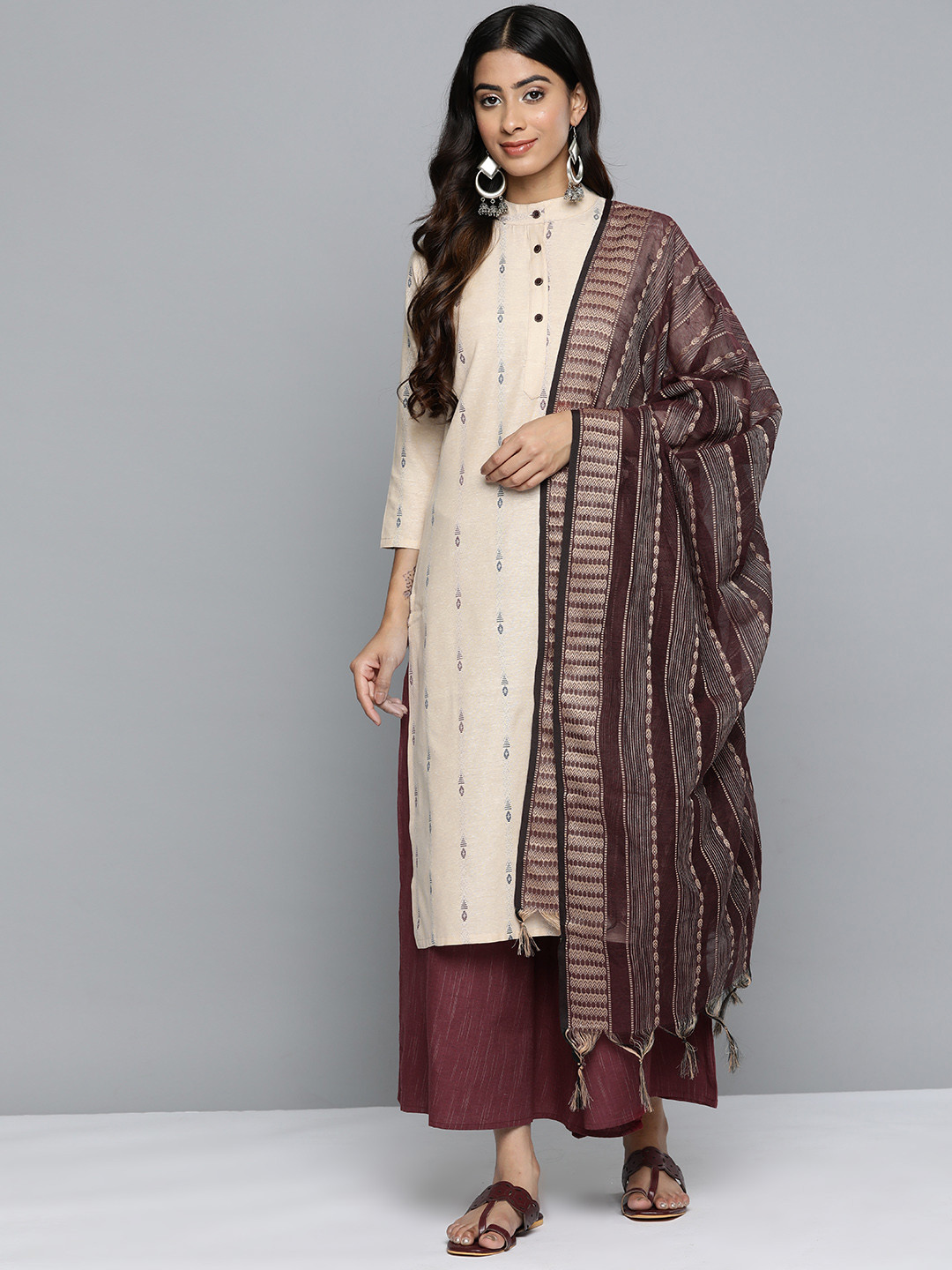 Buy Jompers Woven Design Kurta With Palazzos & Dupatta - Kurta Sets for ...
