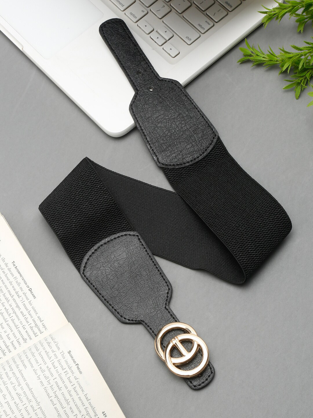 Buy Apsis Women Interlock Hook Stretchable Belt - Belts for Women ...