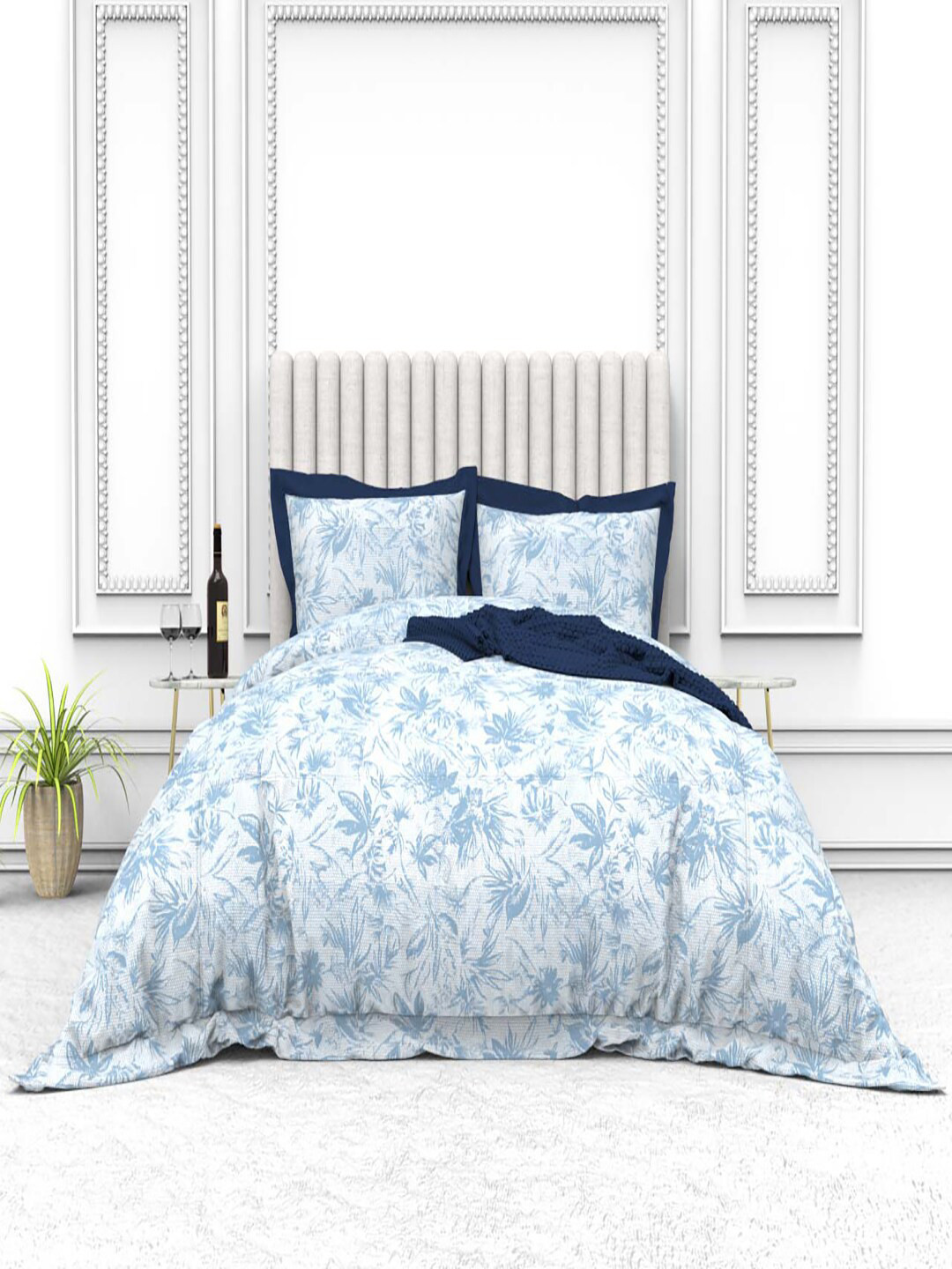 Buy THE WHITE MOSS Cynthia Blue Floral 250 TC Pure Cotton King Bedsheet ...