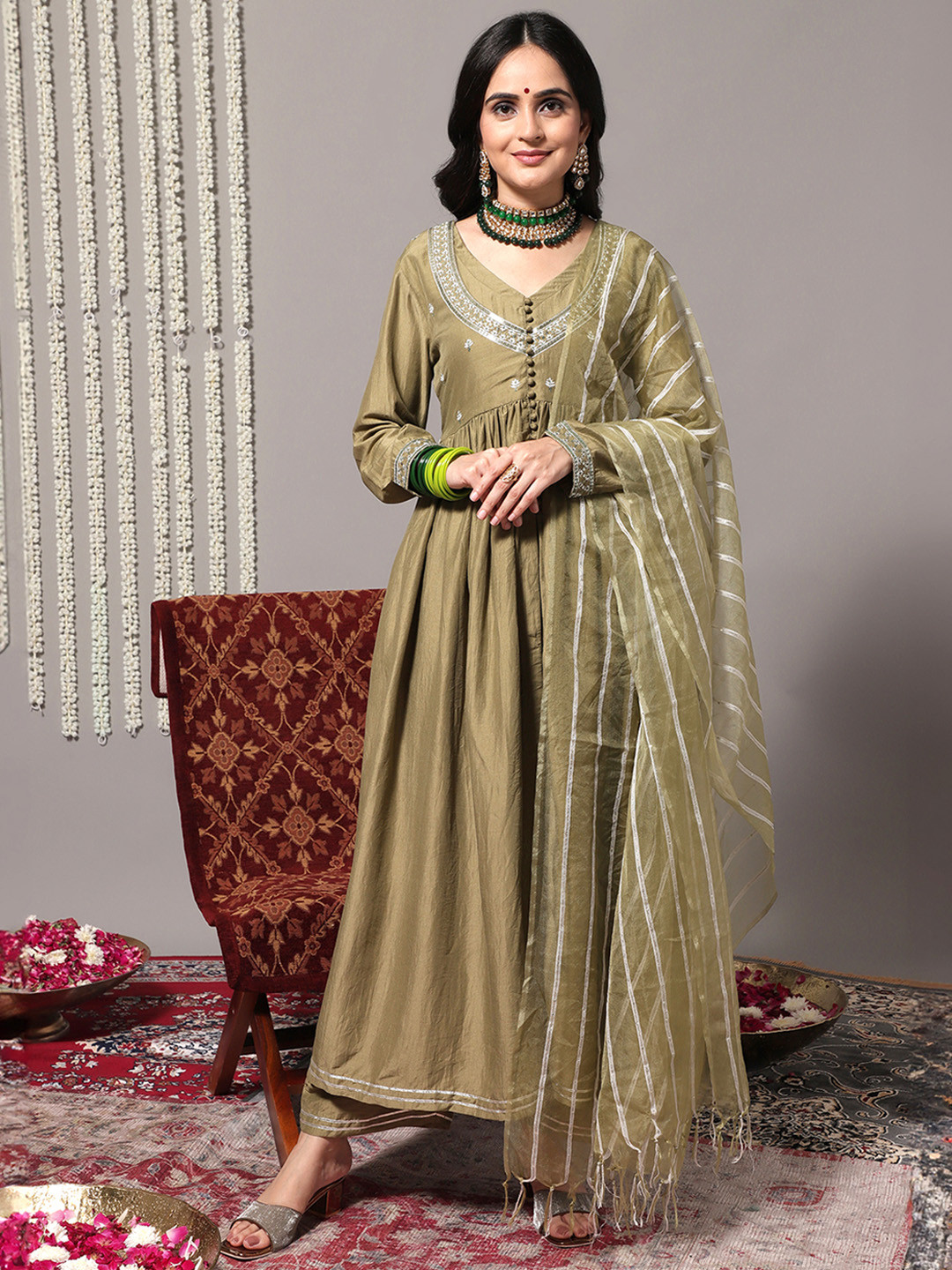 Buy Varanga Women Floral Embroidered Pleated Sequinned Kurta With ...