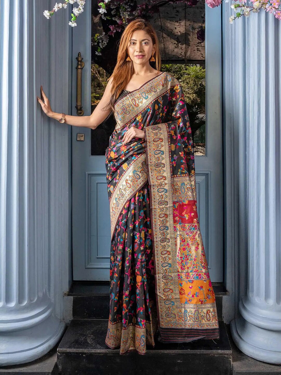 Buy Pisara Ethnic Motifs Woven Design Zari Silk Cotton Banarasi Saree ...