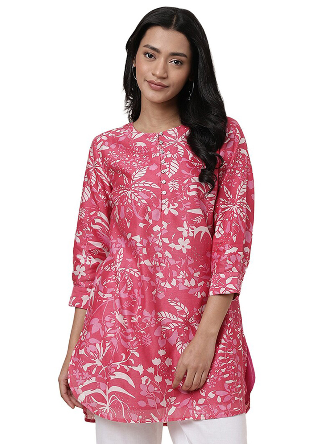 Buy Fabindia Floral Printed Poly Silk Tunic - Tunics for Women 22932608 ...