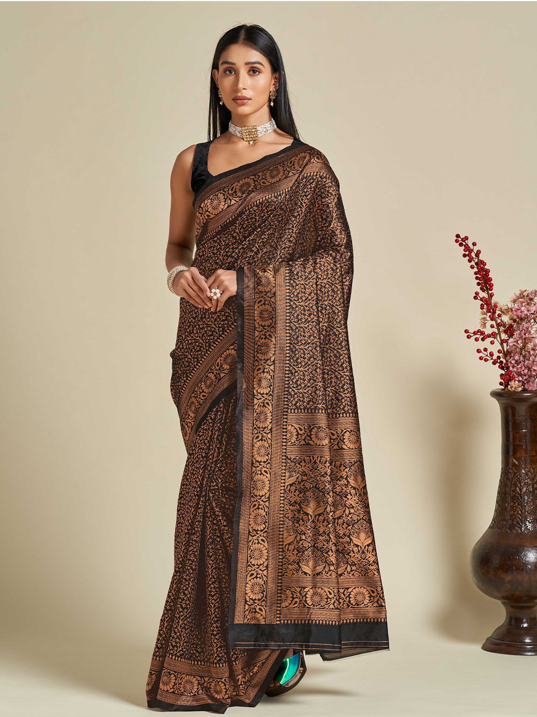 Buy ZIKARAA Floral Zari Pure Silk Banarasi Saree - Sarees for Women ...