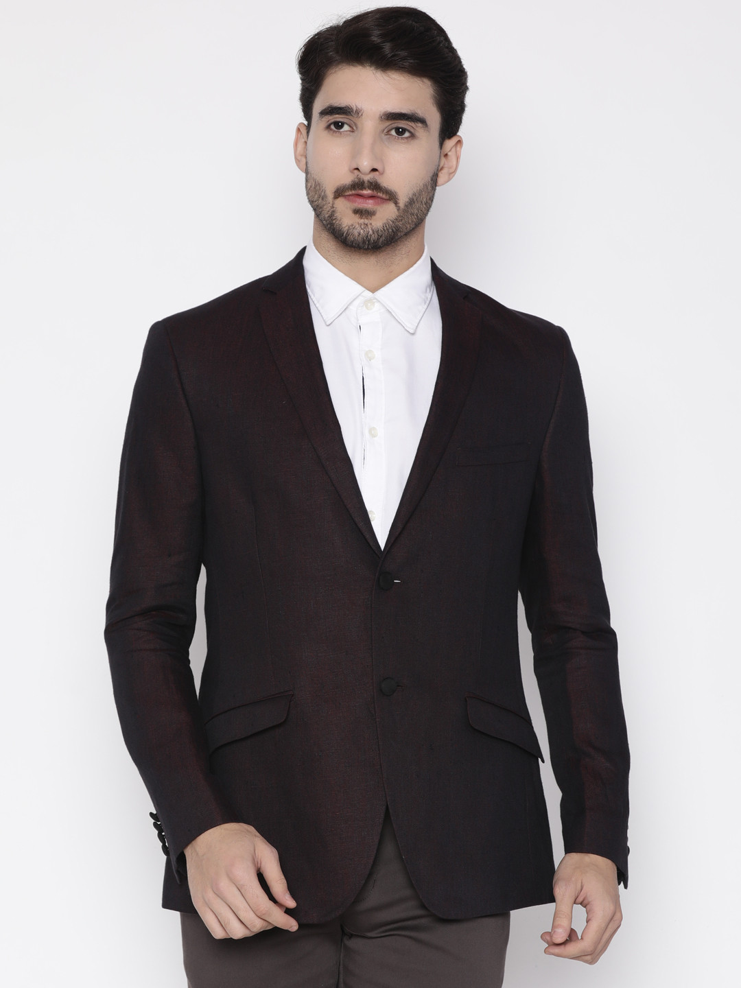Buy Theme Men Maroon Single Breasted Super Slim Fit Linen Formal Blazer ...