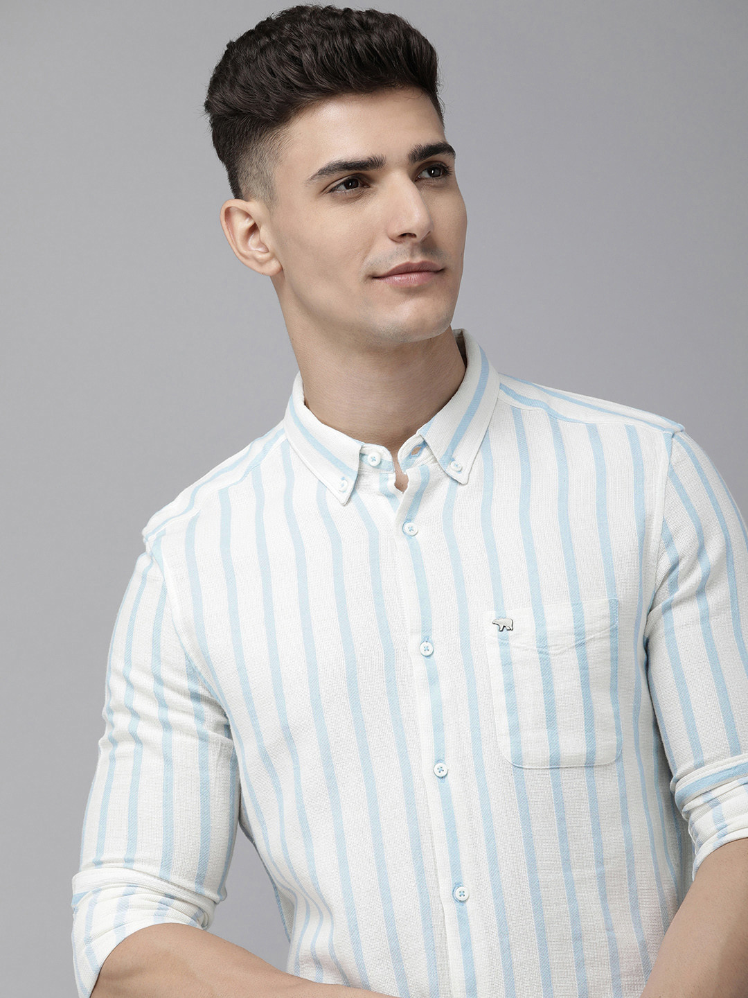 Buy THE BEAR HOUSE Men White Slim Fit Opaque Striped Casual Shirt ...