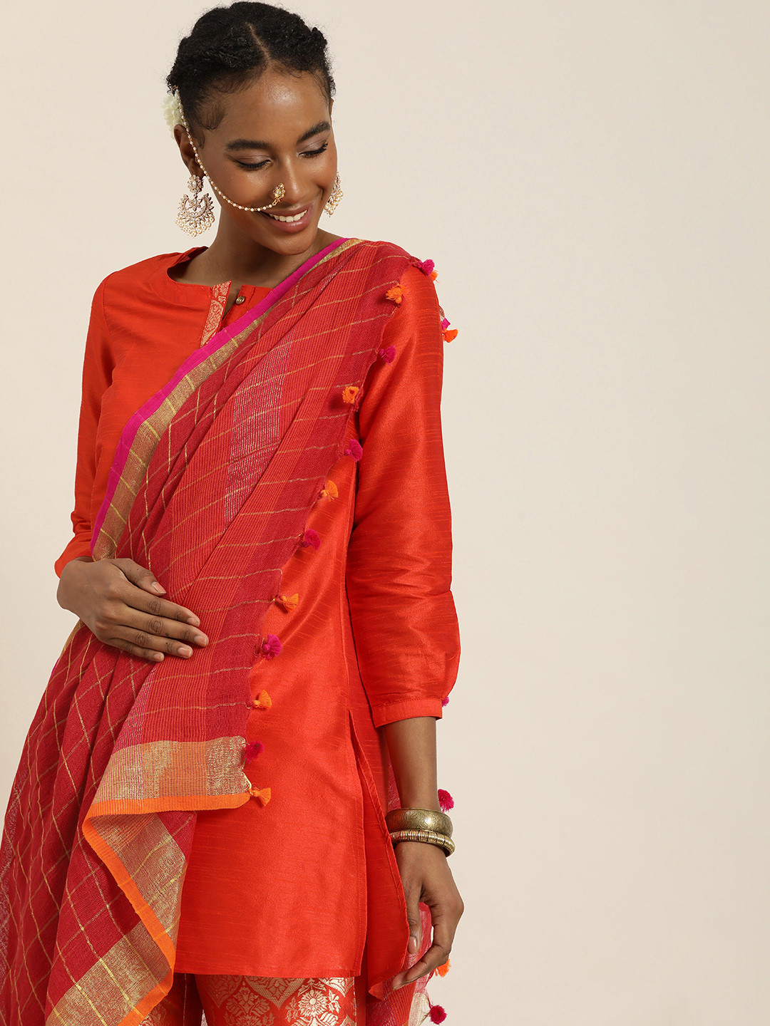 Buy Taavi Checked Tasselled Linen Dupatta - Dupatta for Women 23036886 ...