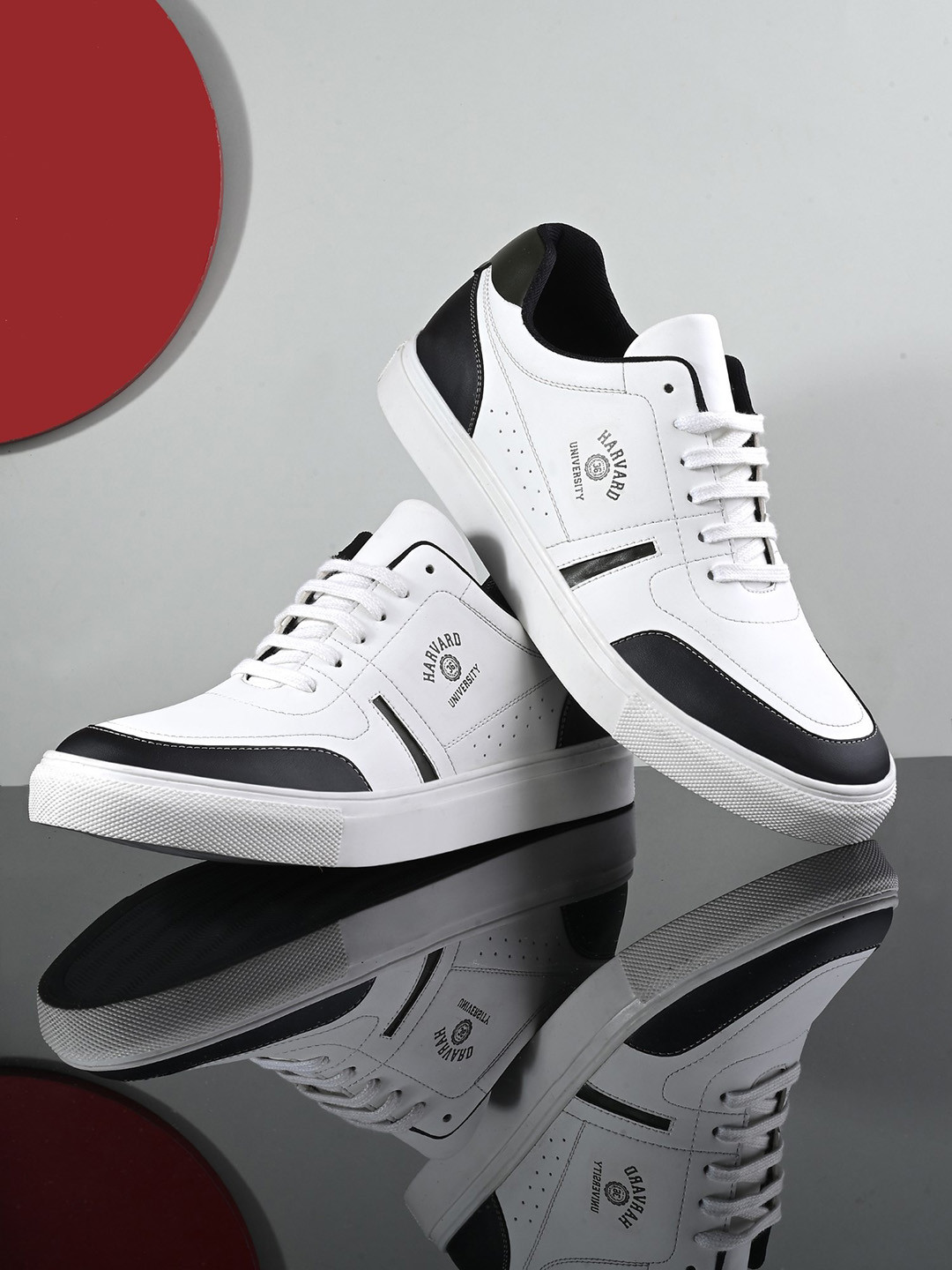 Buy Harvard Men White And Black Colourblocked Lightweight Sneakers ...
