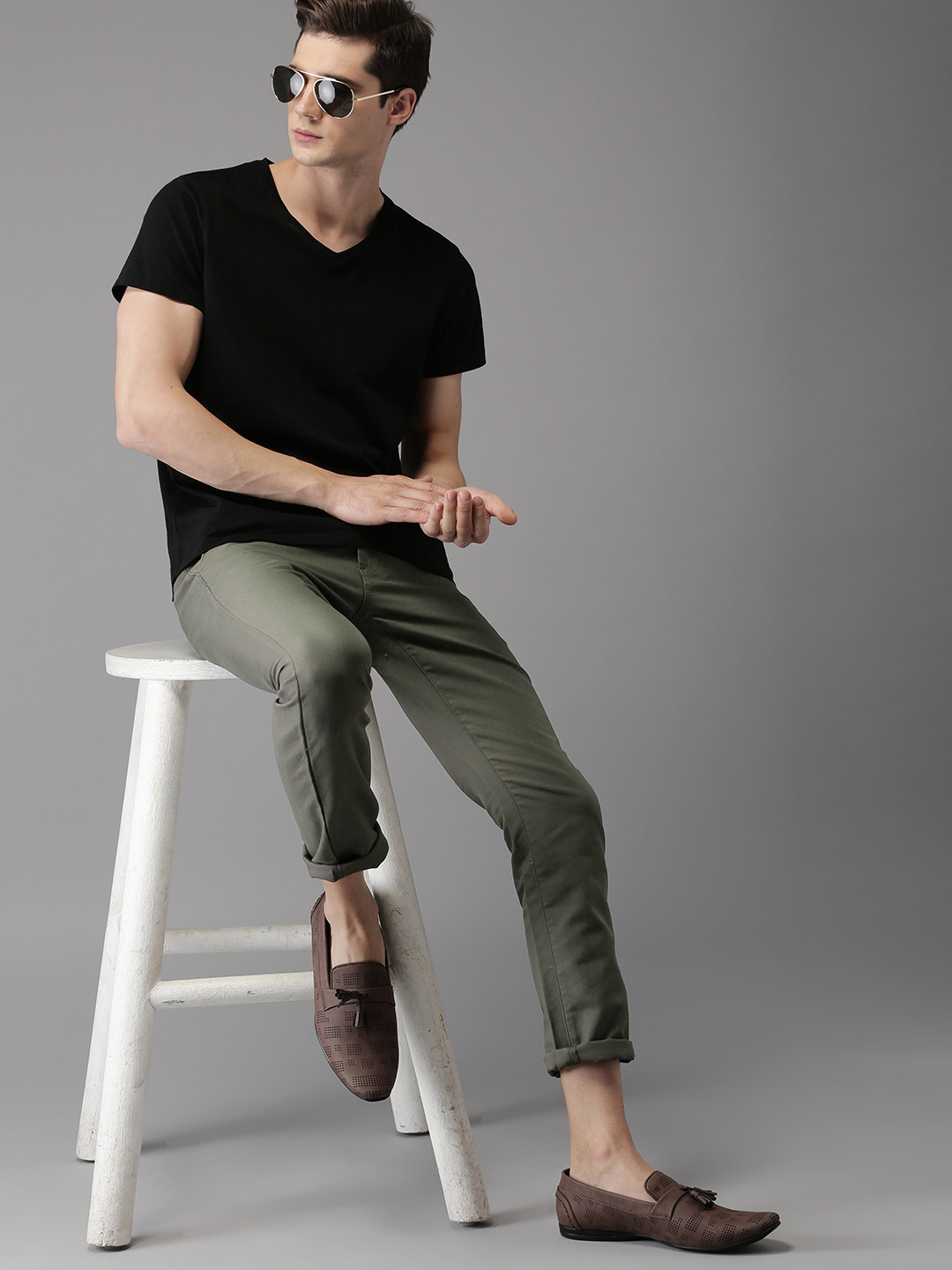 Buy HERE&NOW Men Brown Slim Fit Solid Regular Trousers - Trousers for ...