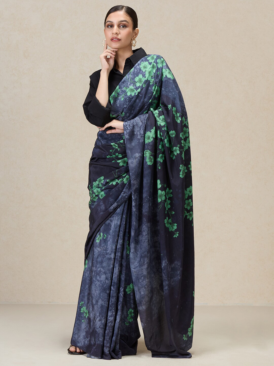 Buy Navyasa By Liva Floral Printed Liva Saree - Sarees for Women ...