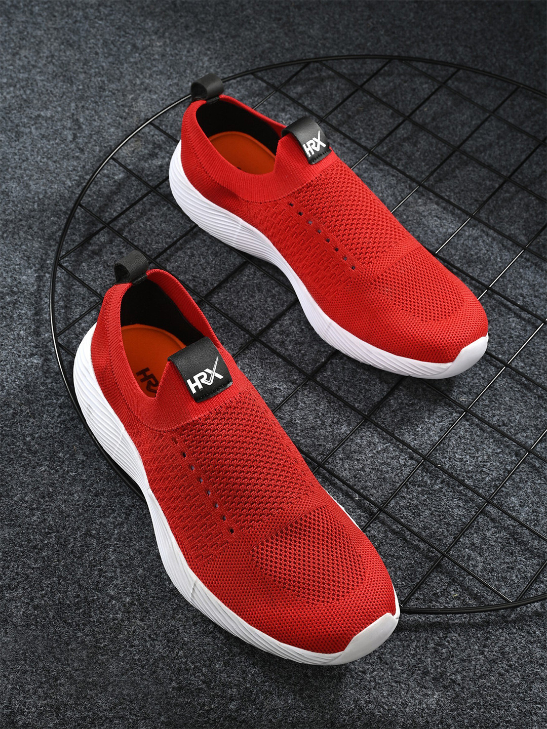 Buy HRX By Hrithik Roshan Men Red Memory Foam Technology Non Marking ...