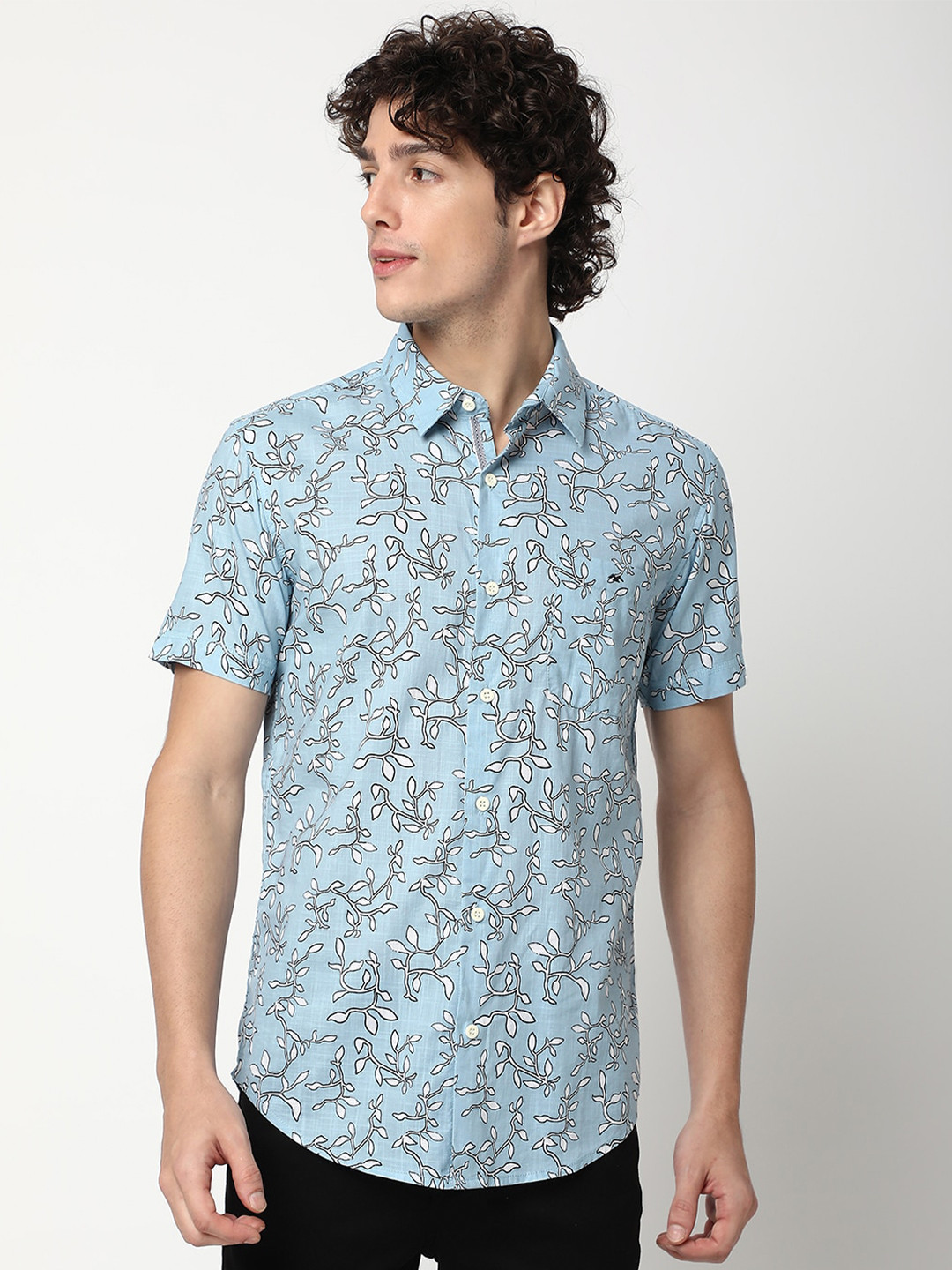 Buy Mufti Spread Collar Slim Fit Floral Printed Casual Pure Cotton ...