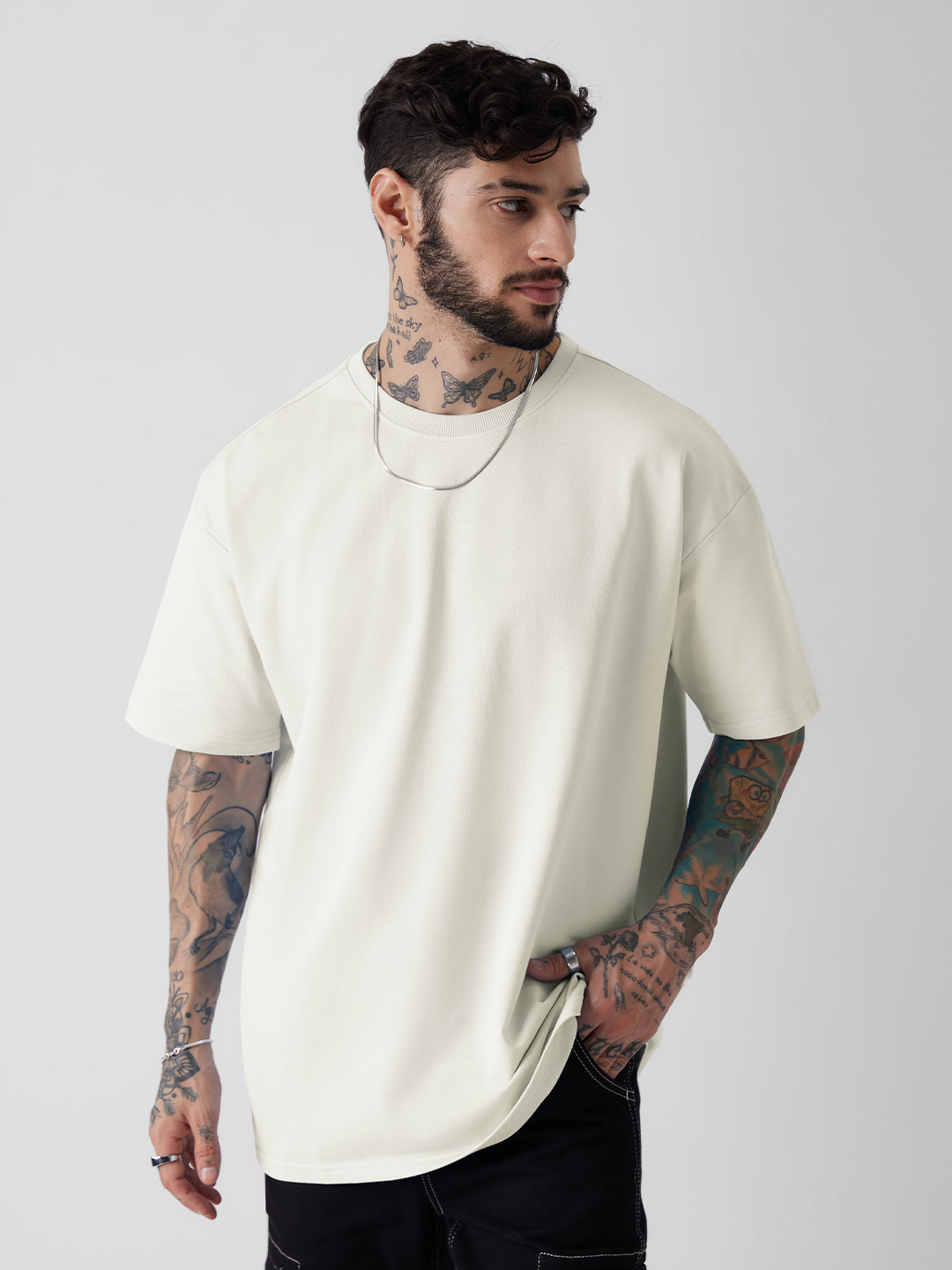 Buy The Souled Store White Drop Shoulder Oversized Cotton T Shirt - Tshirts for Men 23164626 ...