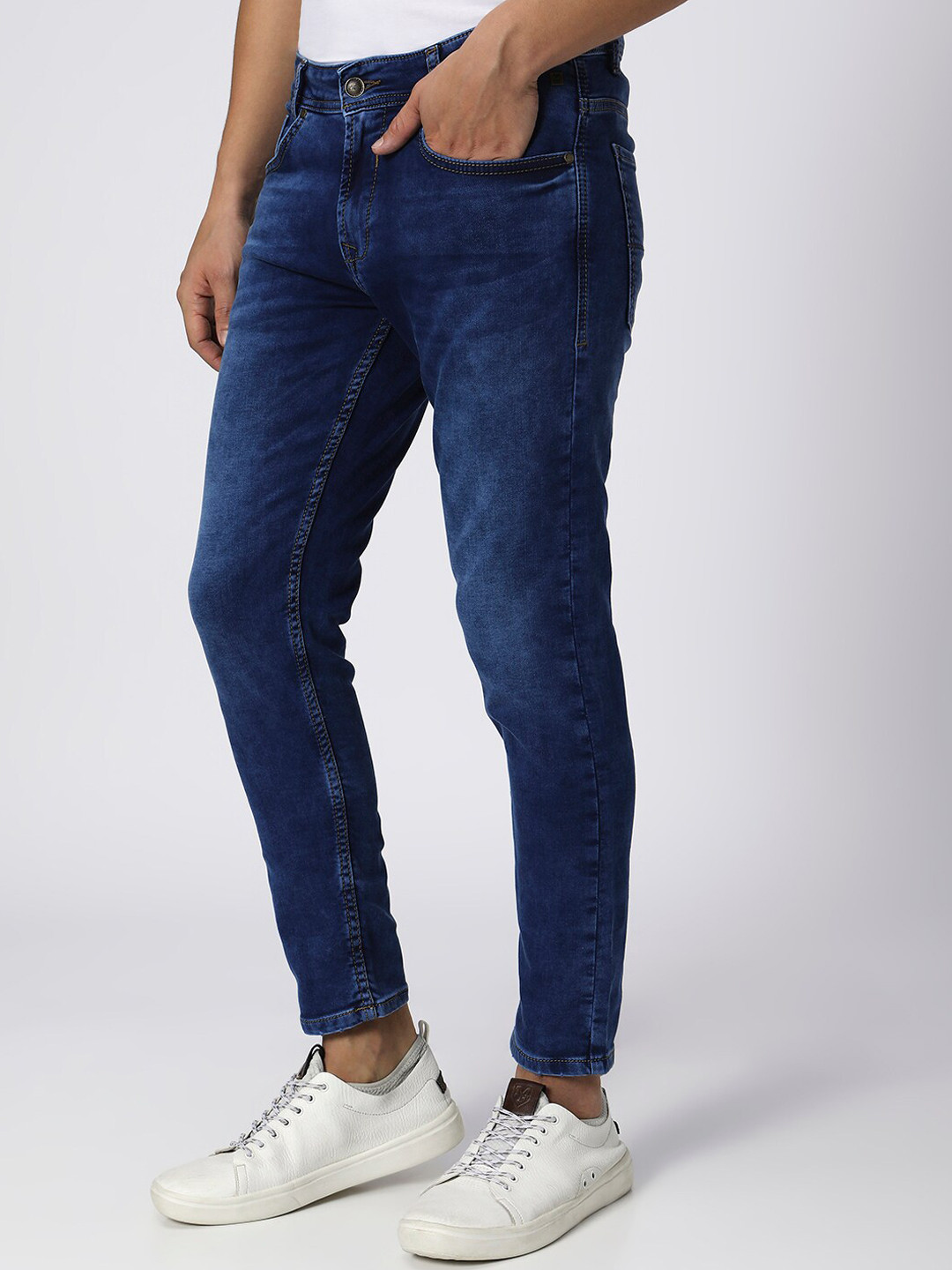 Buy Mufti Men Mid Rise Clean Look Light Fade Stretchable Jeans - Jeans ...