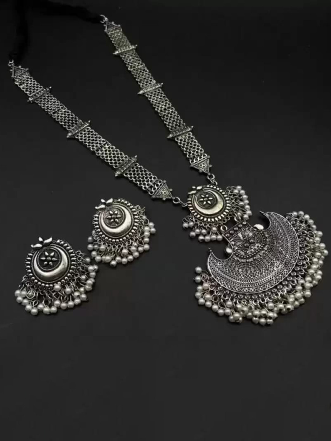 Buy Samridhi DC Set Of 2 Silver Plated Stone Studded & Beaded Oxidised ...