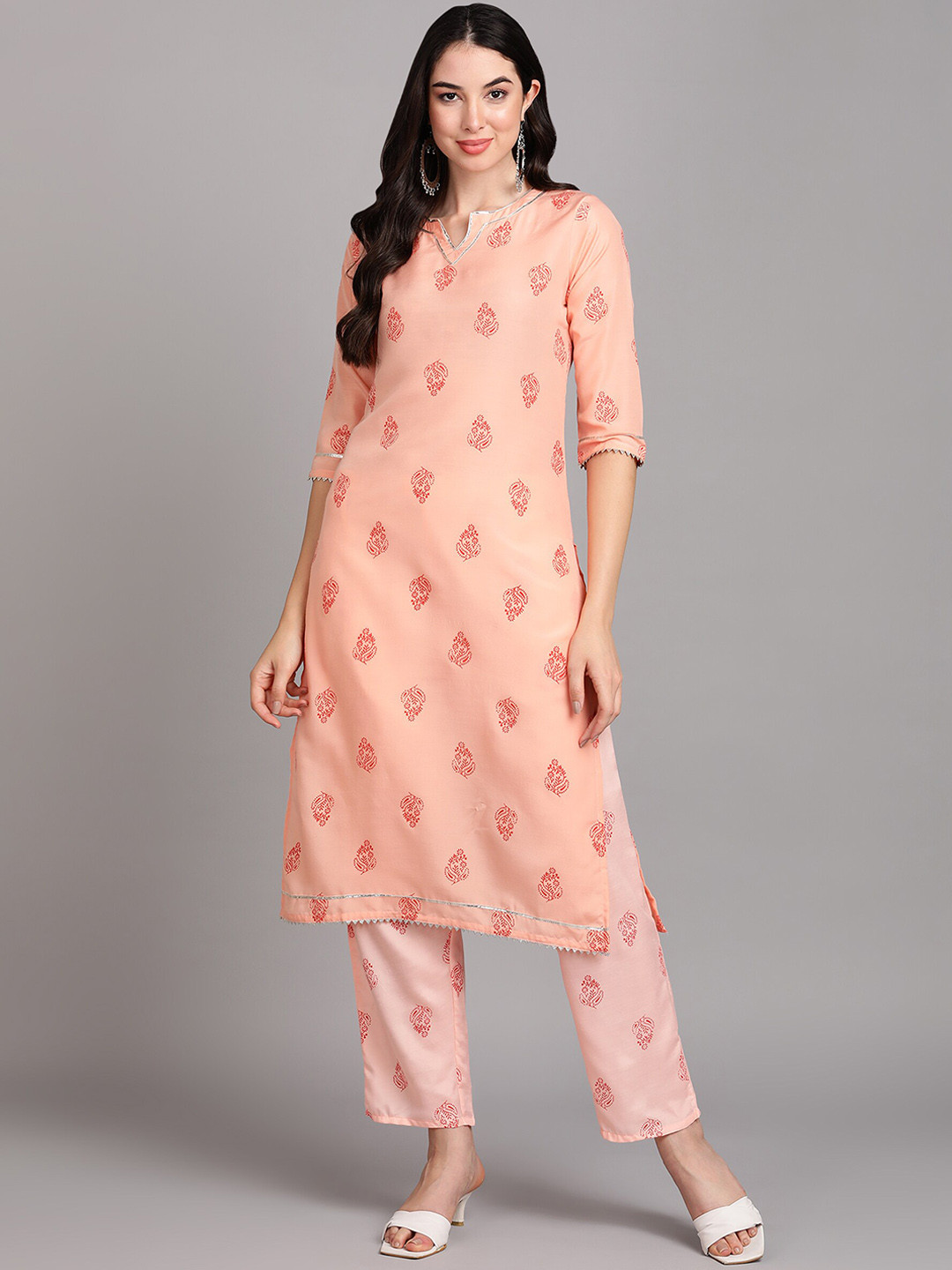 Buy V TRADITION Floral Printed Regular Gotta Patti Kurta With Trousers ...