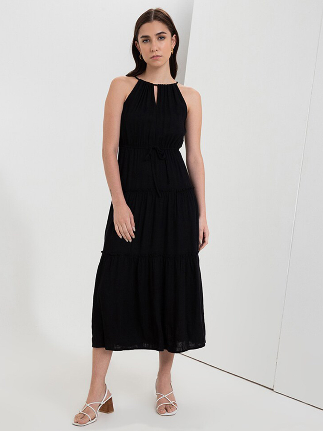 Buy Zalora Studios Keyhole Neck Linen Cotton Fit & Flare Midi Dress ...