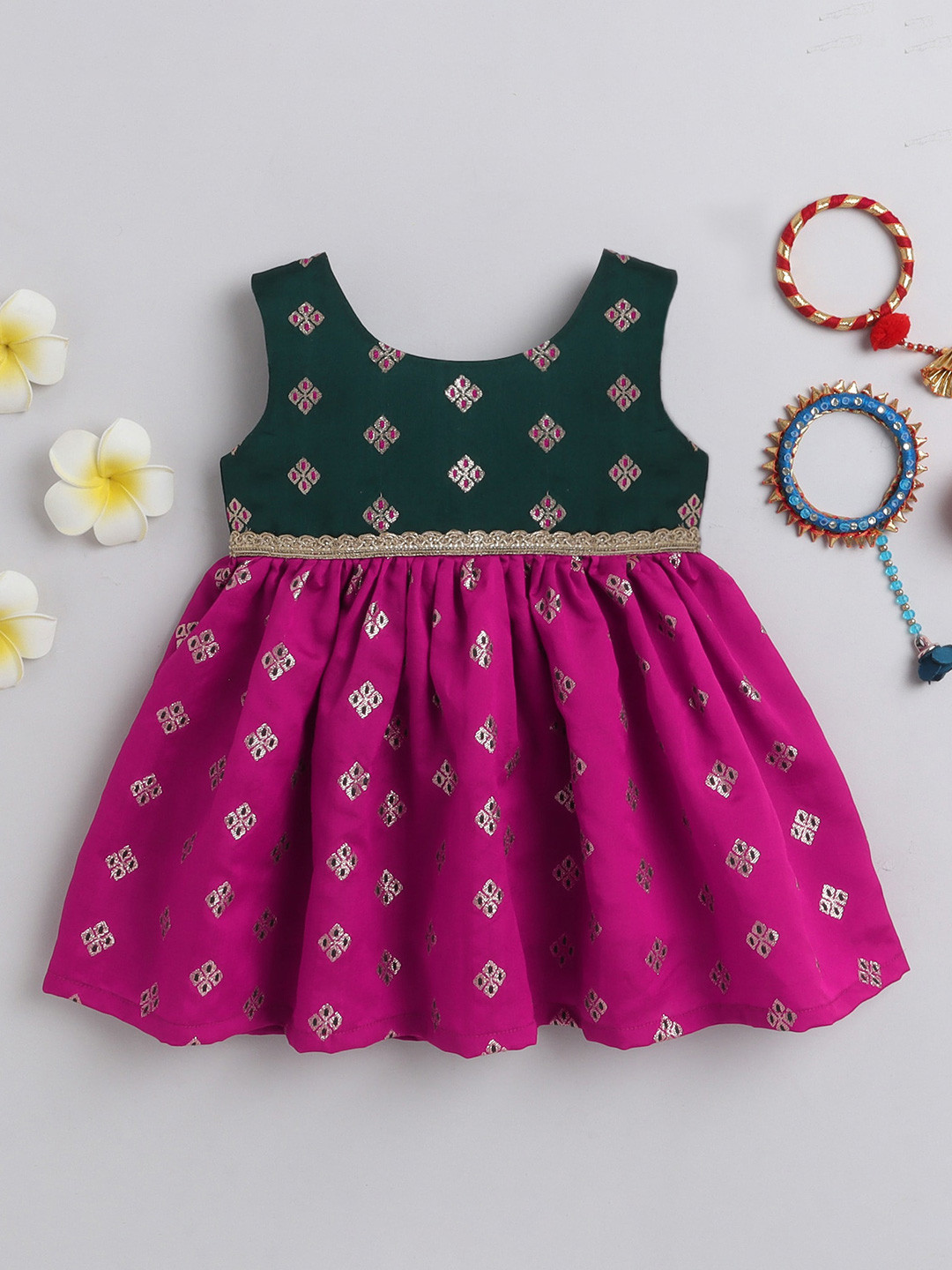 Buy MANY FROCKS & Girls Floral Woven Design Fit & Flare Dress - Dresses ...