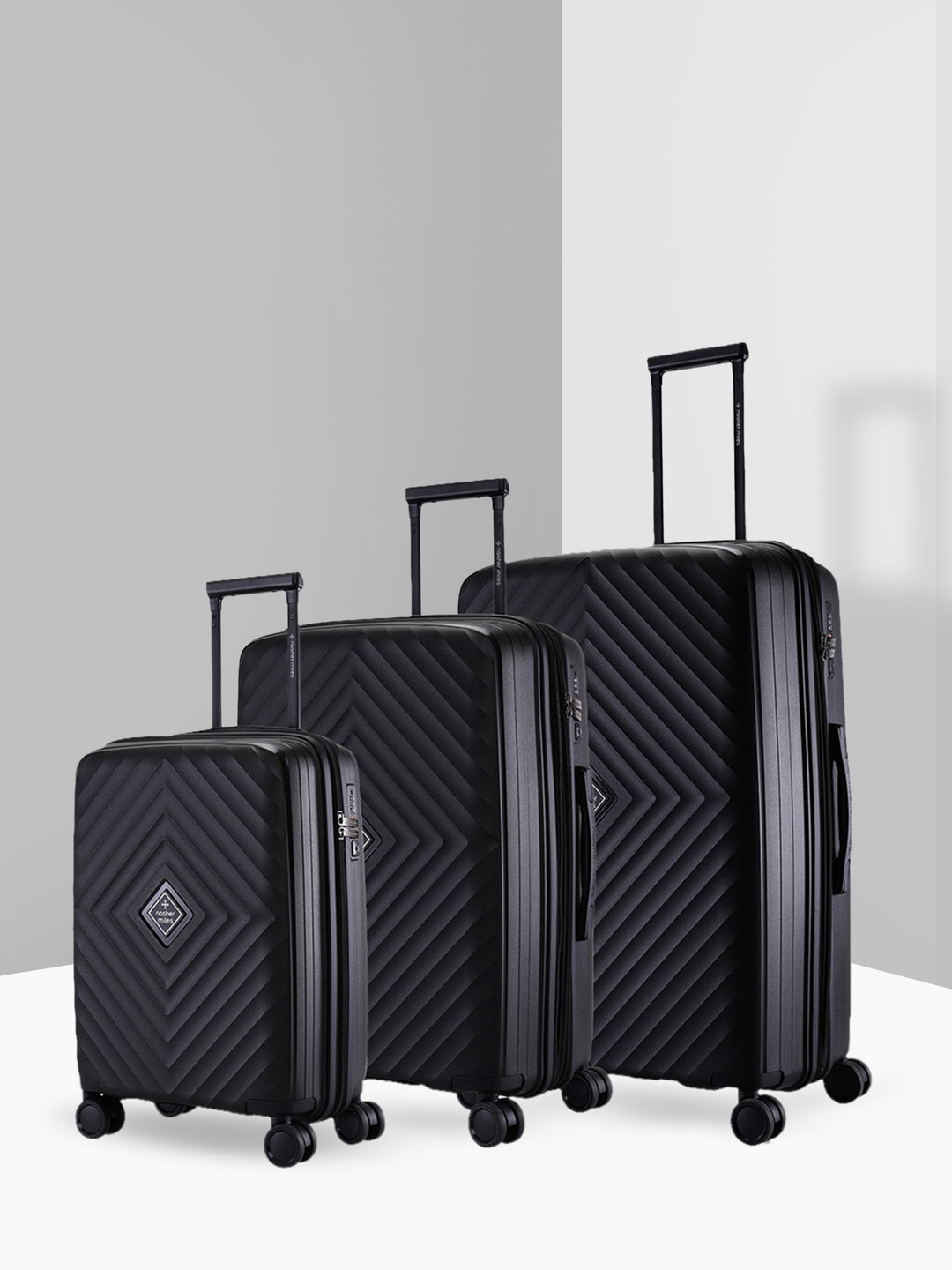 Buy Nasher Miles Antwerp Set Of 3 Textured Hard Sided Trolley Bags ...
