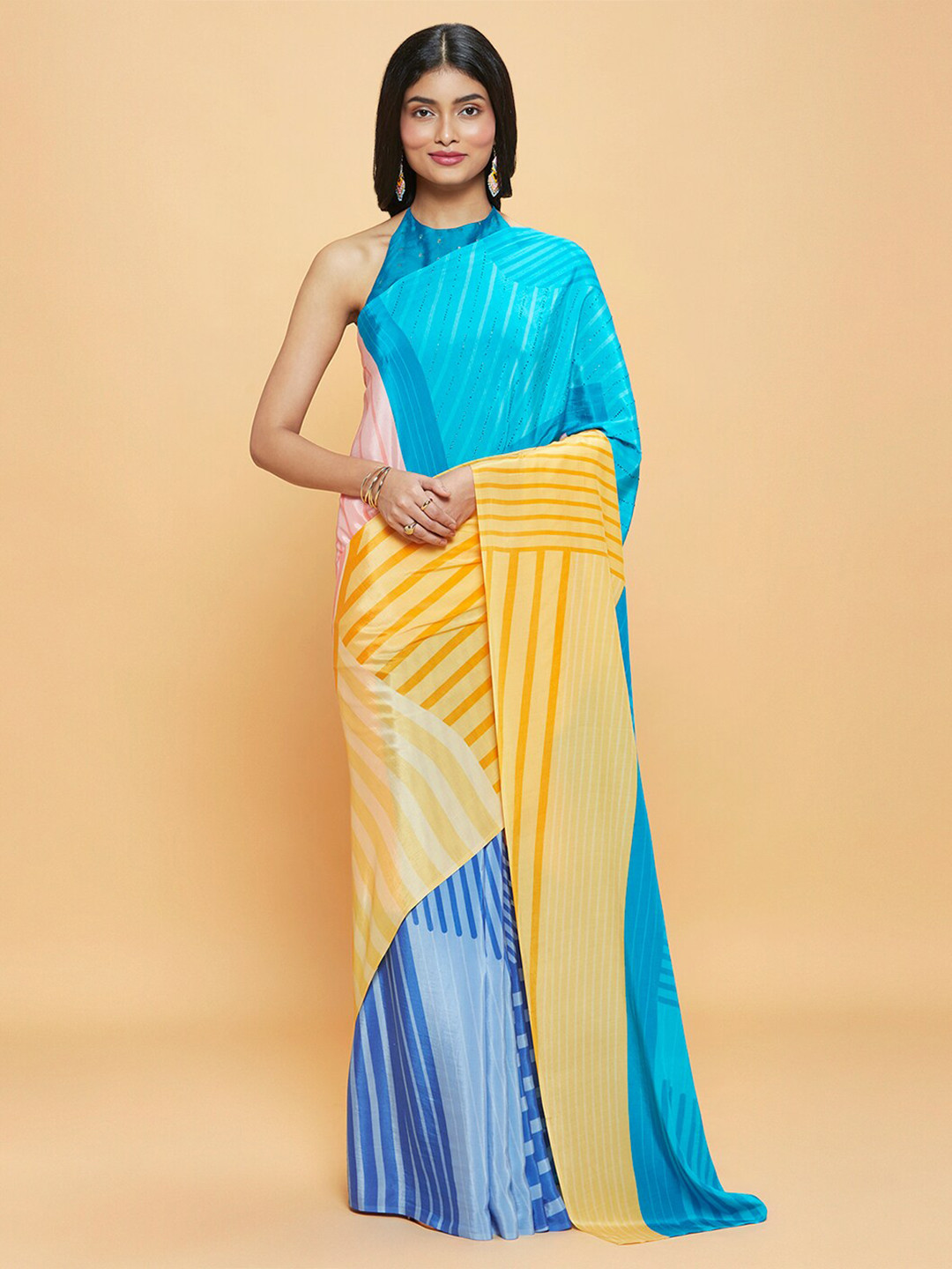 Buy Navyasa By Liva Striped Liva Saree - Sarees for Women 23298784 | Myntra