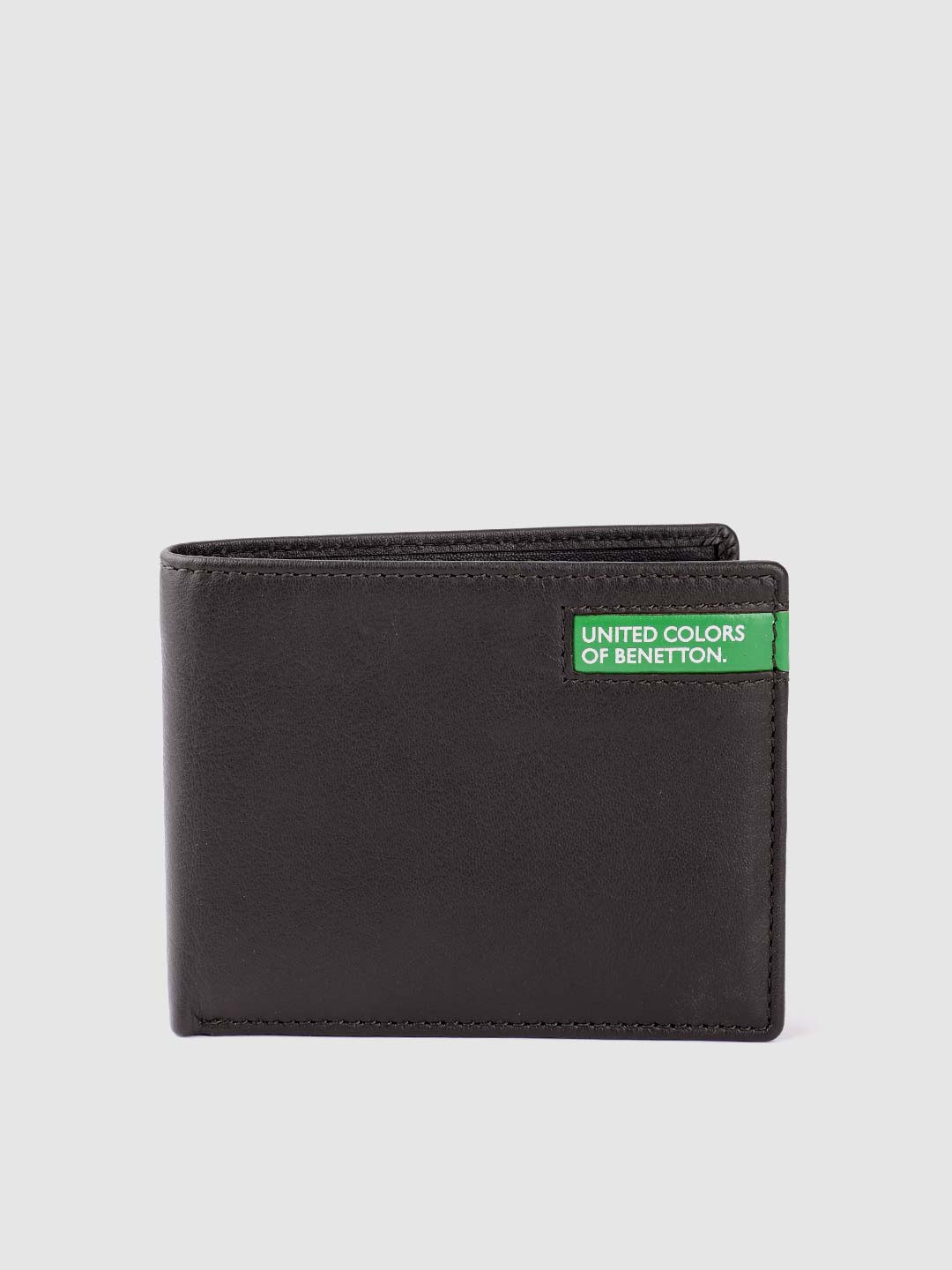 Buy United Colors Of Benetton Men Brand Logo Design Leather Two Fold ...