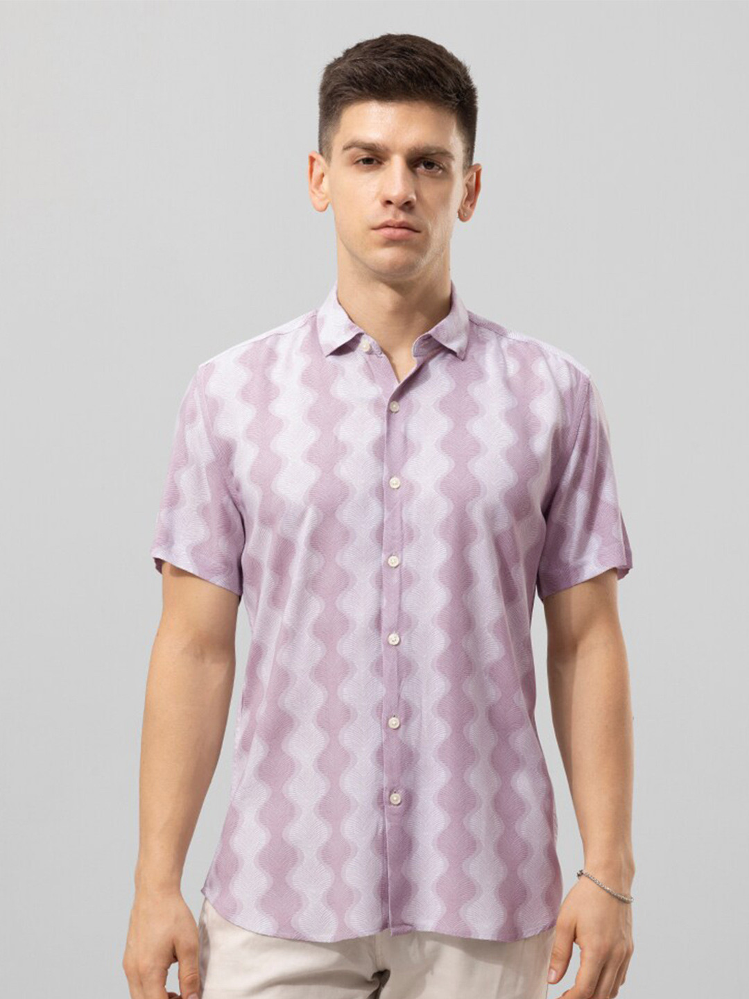 Buy Snitch Pink Zig Zag Printed Slim Fit Casual Shirt - Shirts for Men ...
