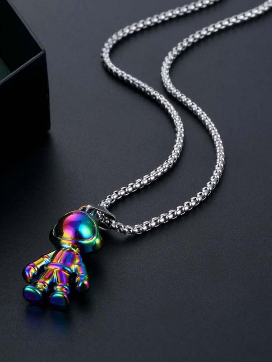 Buy SALTY Men Astronaut Pendant Chain - Necklace And Chains for Men ...