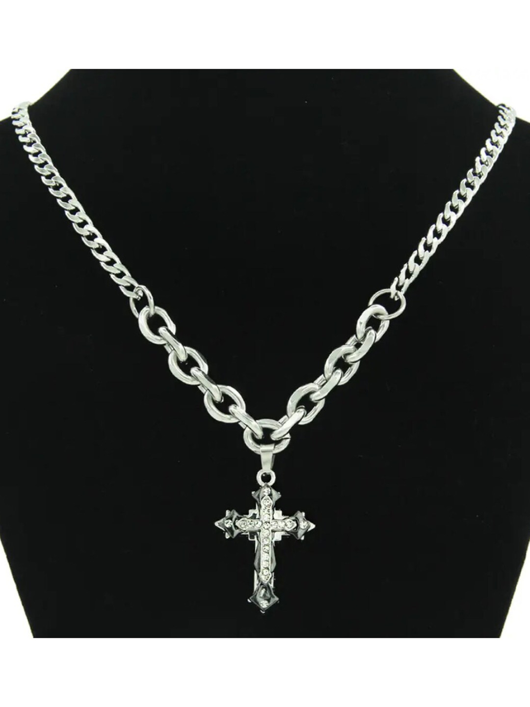 Buy SALTY Men Silver Plated Chain - Necklace And Chains for Men ...