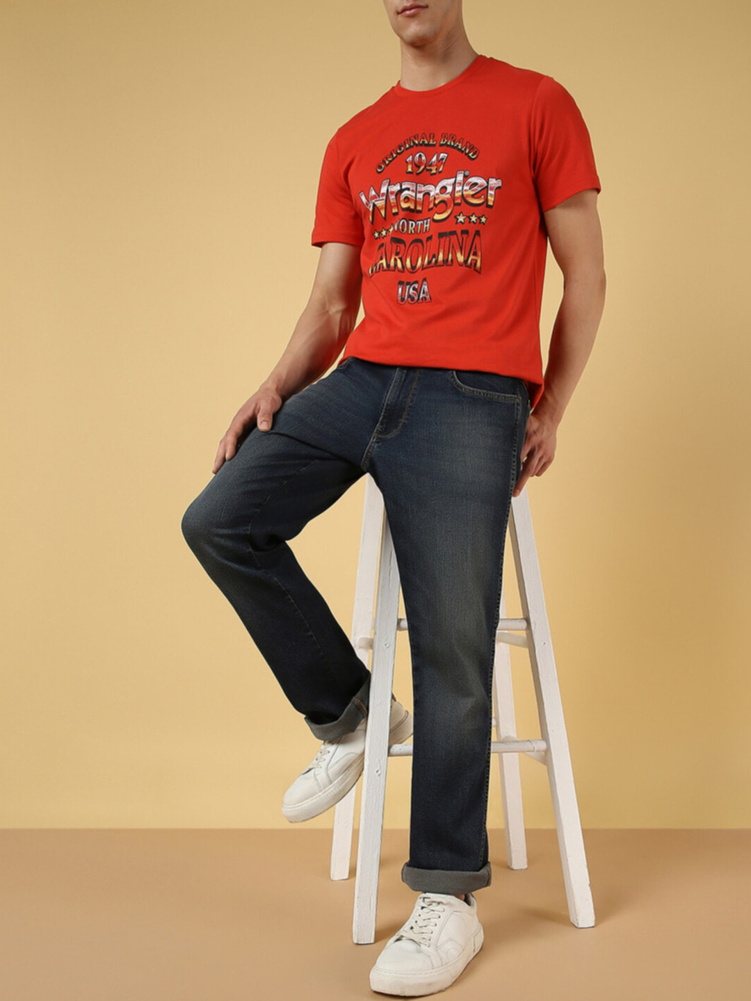 Buy Wrangler Men Millard Straight Fit Light Fade Stretchable Jeans ...