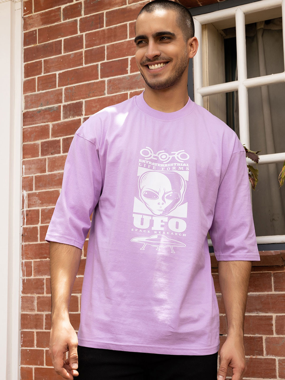 Buy Gavin Paris Graphic Printed Cotton Drop Shoulder Sleeves Oversized ...