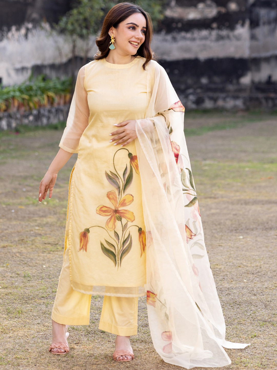 Buy Ambraee Floral Printed Regular Kurta With Palazzos & Dupatta ...