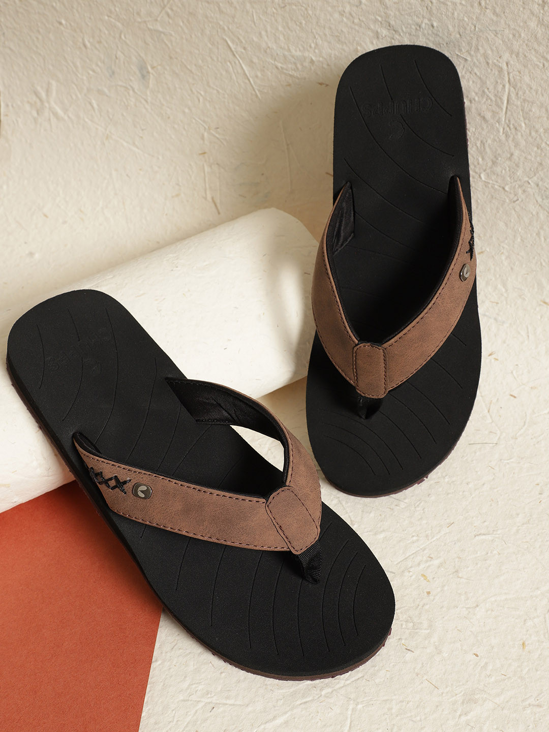 Buy CHUPPS Men Wyld Solid URO Foam Comfort Flip Flop Recycled Materials ...