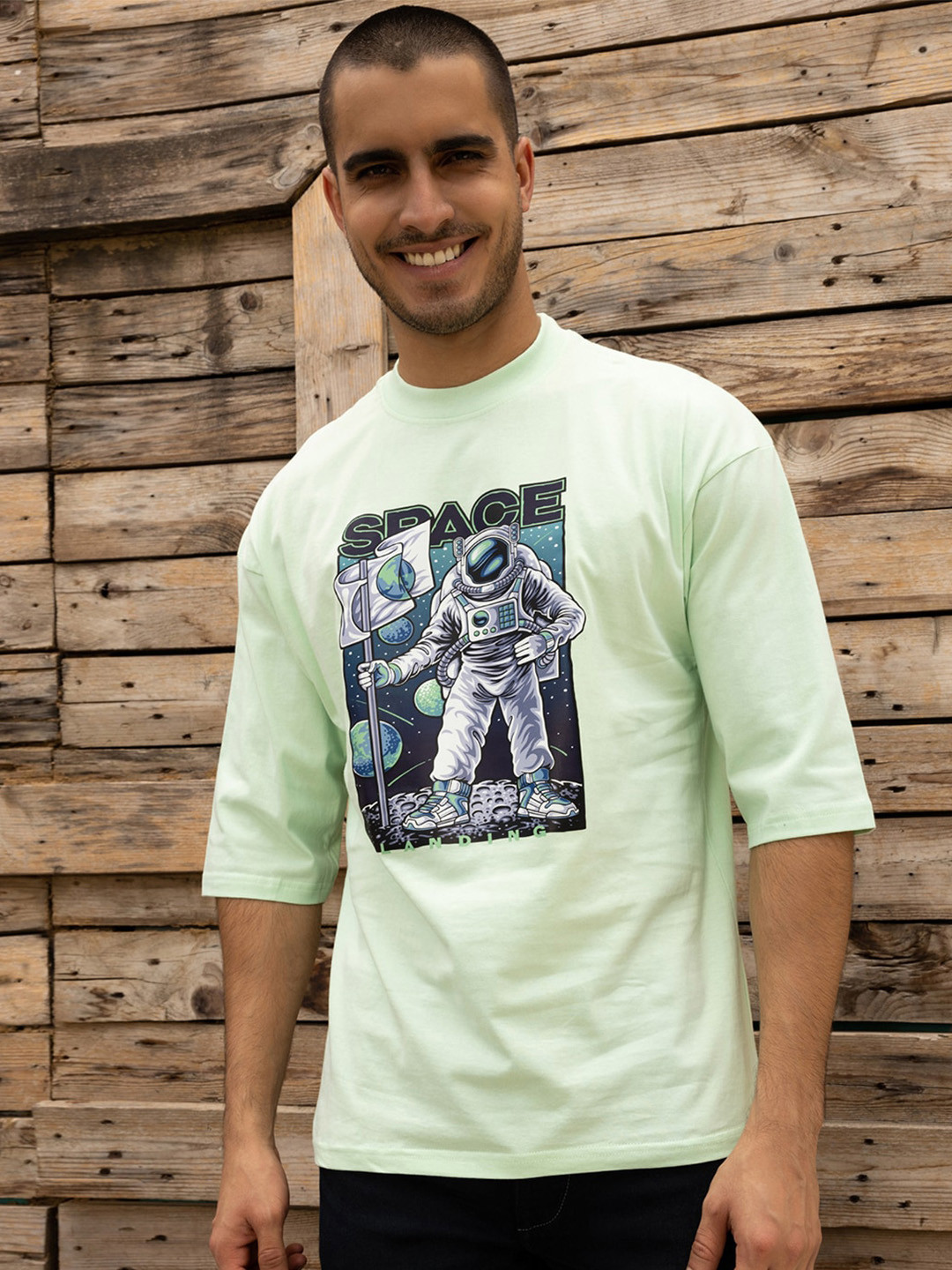 Buy Gavin Paris Men Graphic Printed Oversized Drop Shoulder Cotton T ...