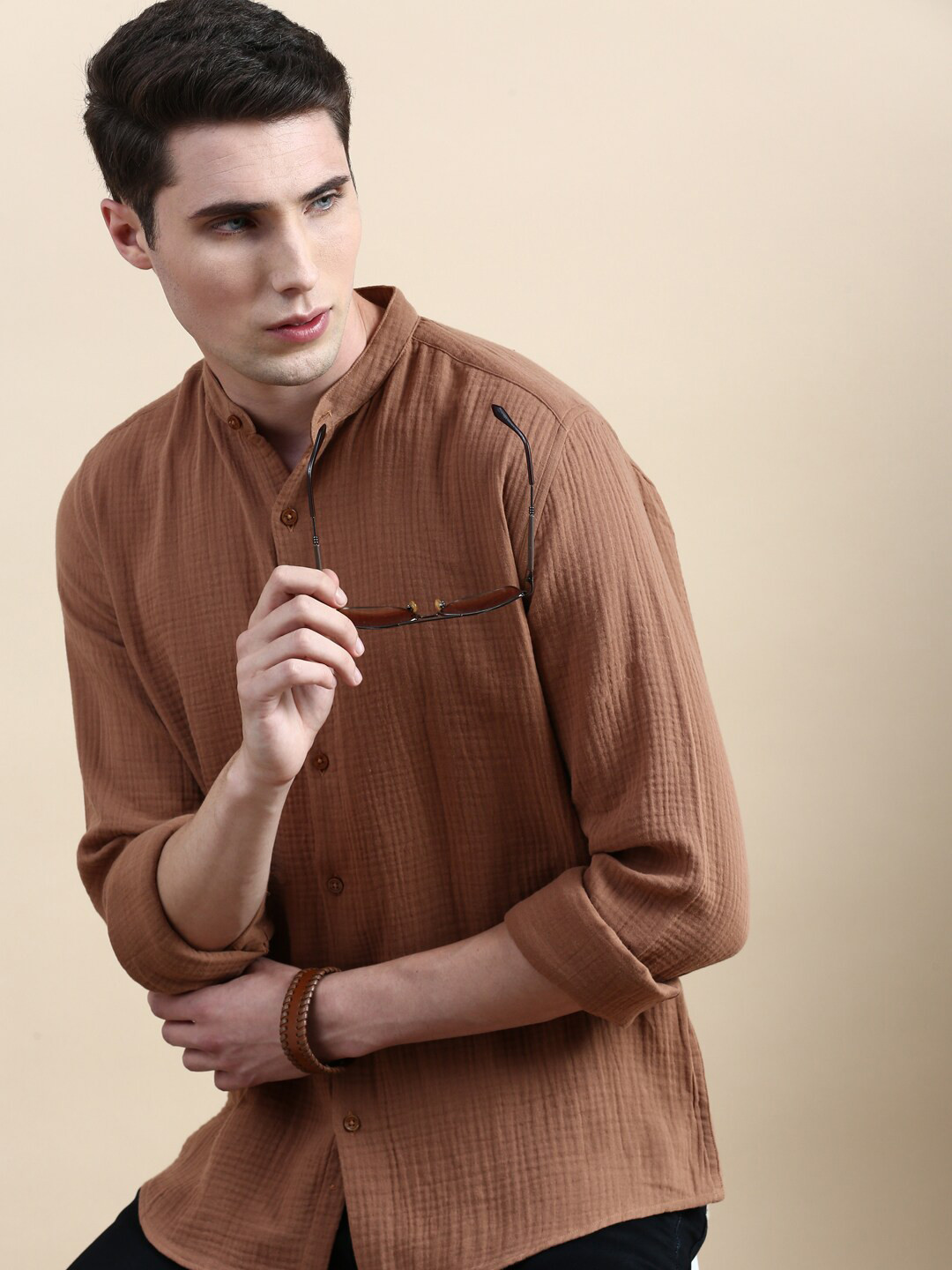 Buy INVICTUS Band Collar Textured Comfort Slim Fit Casual Shirt ...