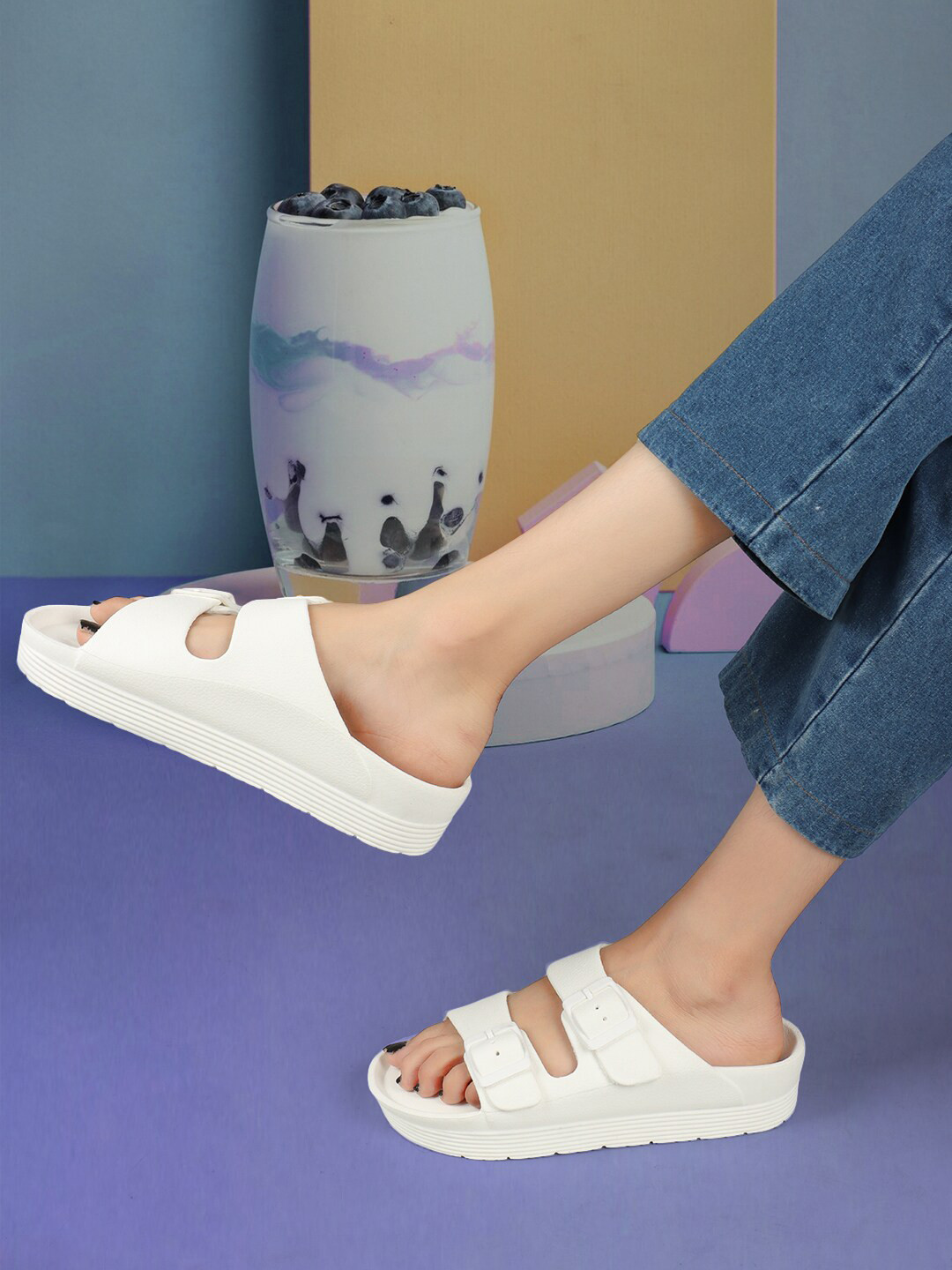 Buy Carlton London Sports Women Rubber Sliders - Flip Flops for Women ...