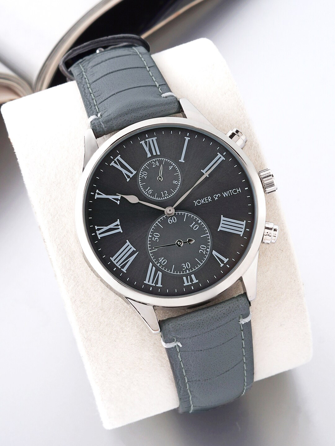 Buy JOKER & WITCH Men Textured Straps Analogue Watch AMWW717 - Watches ...