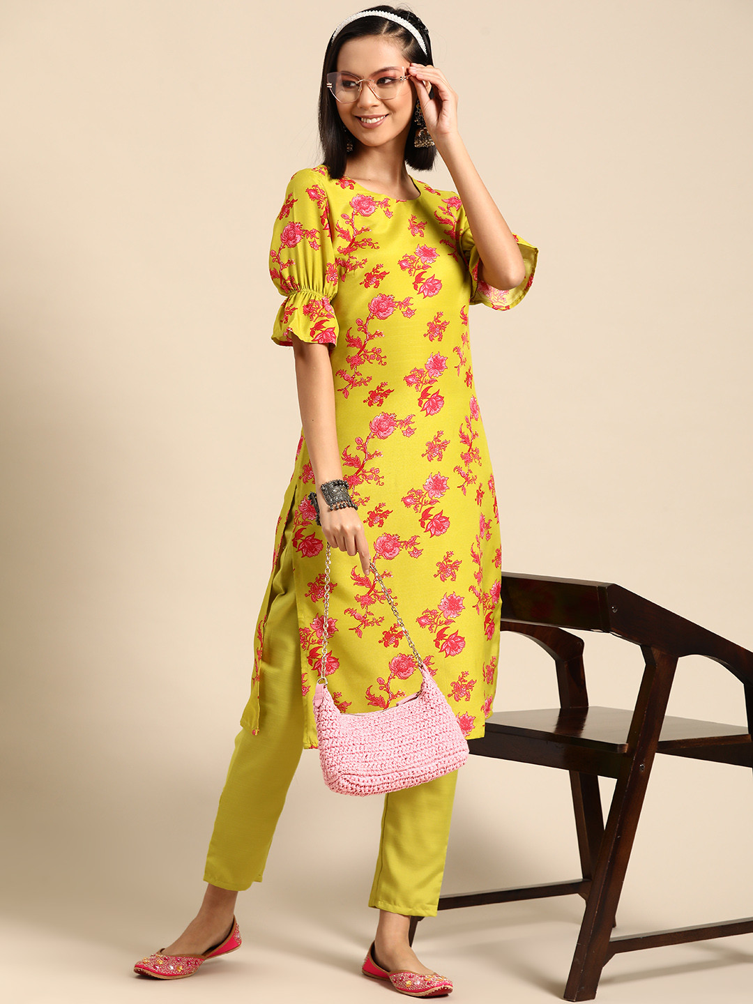 Buy Sangria Women Floral Printed Regular Kurta With Trousers - Kurta ...