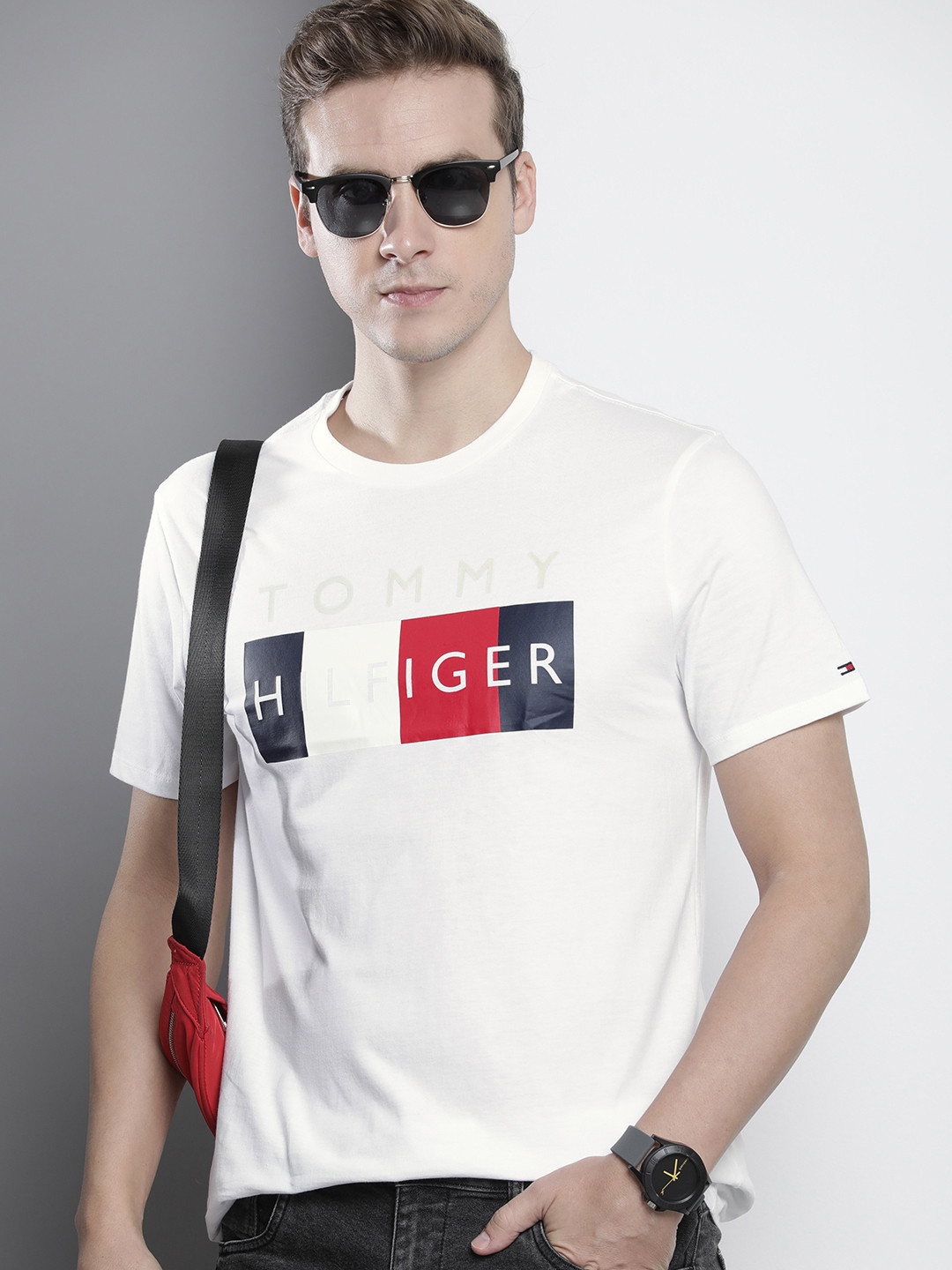 Buy Tommy Hilfiger Brand Logo Printed Pure Cotton Slim Fit T Shirt ...